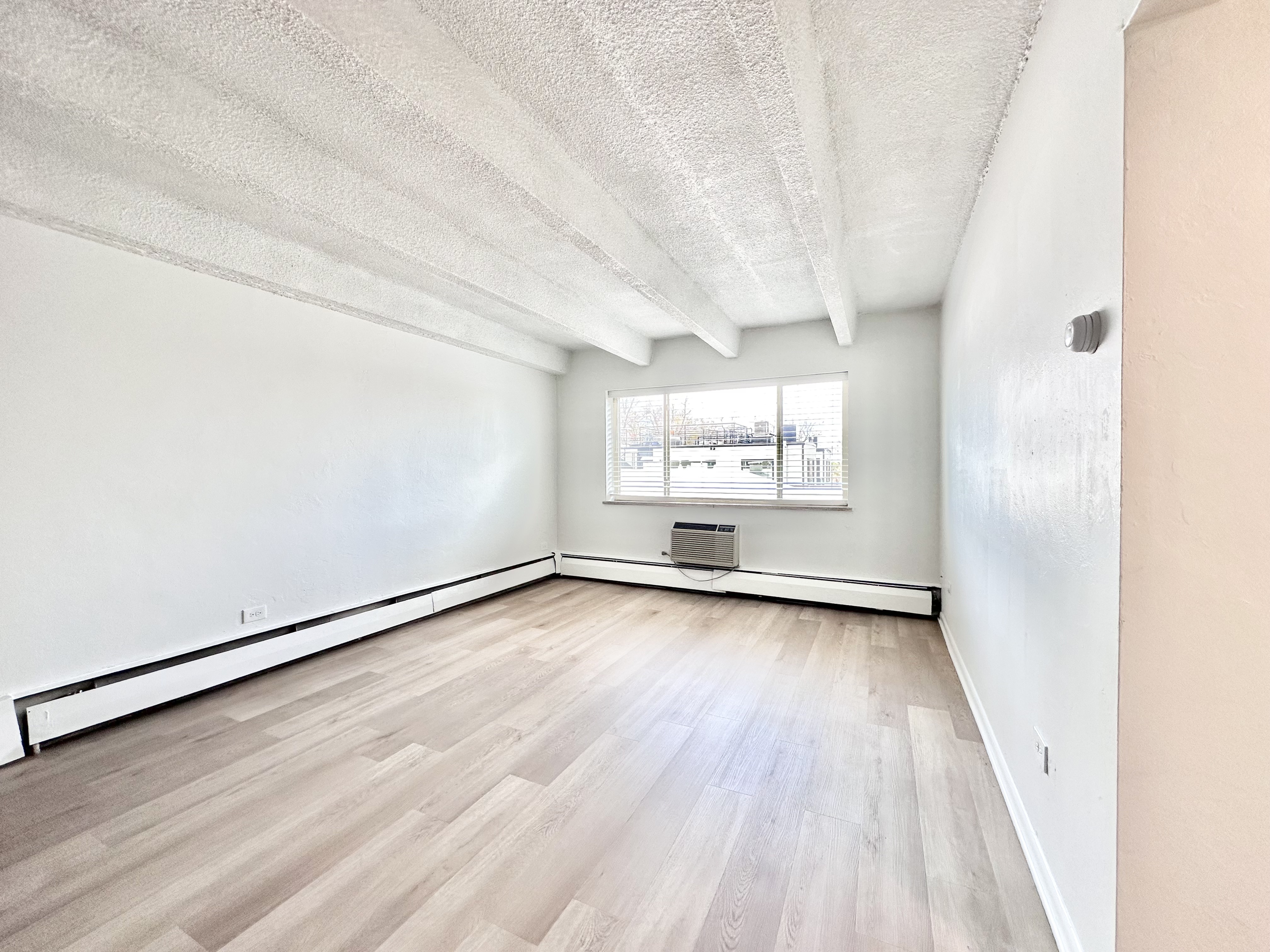 2x1 | 2 Bed Apartment | Columbine Plaza