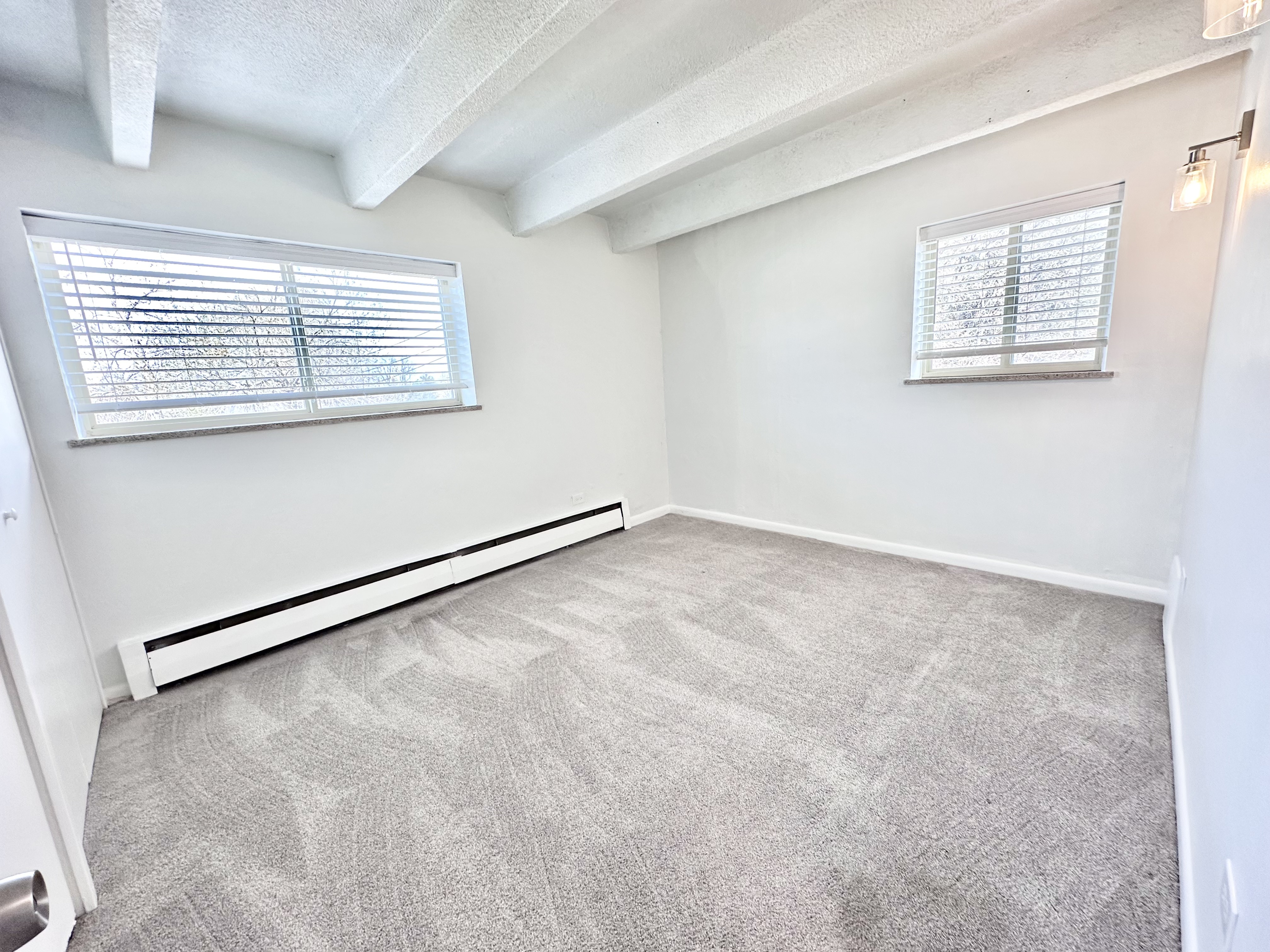 2x1 | 2 Bed Apartment | Columbine Plaza