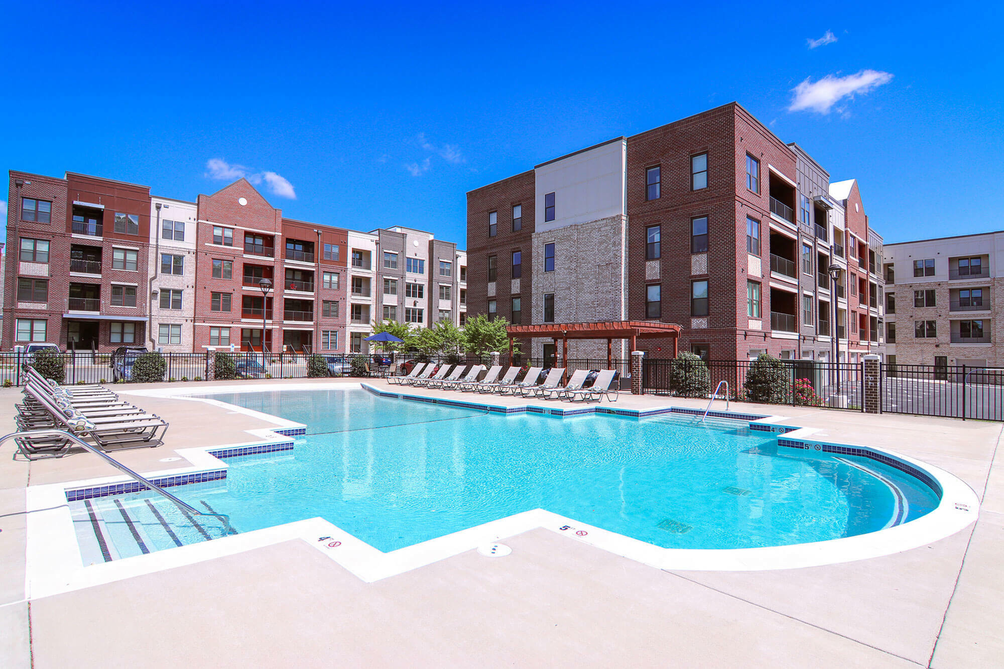 1 - 3 Bed Apartments - Check Availability | Colony Village