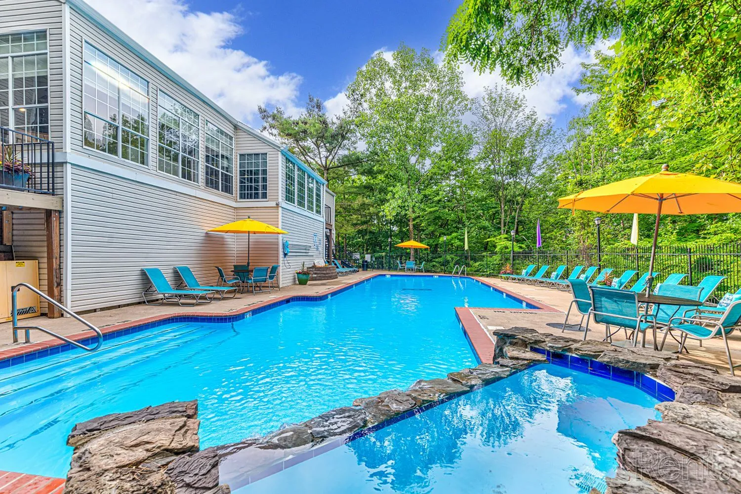 View Our Amenities | Remington