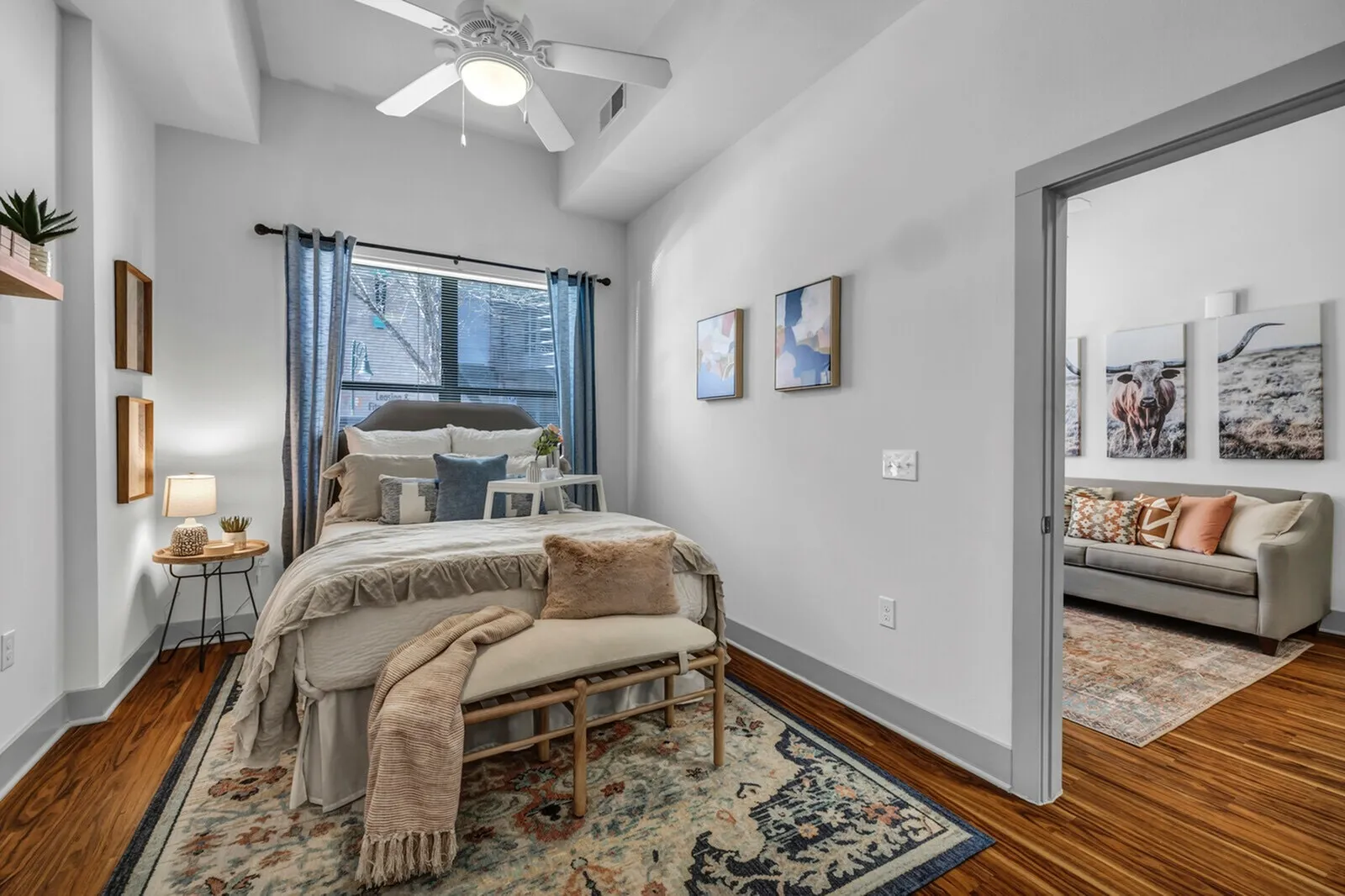View Photos & Take A Virtual Tour | Twenty Two 15