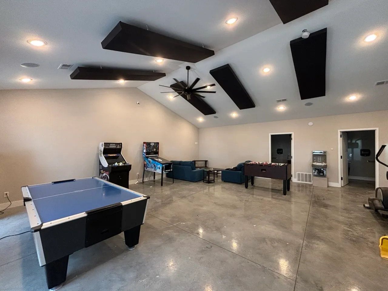 View Our Amenities | Pinnacle Place