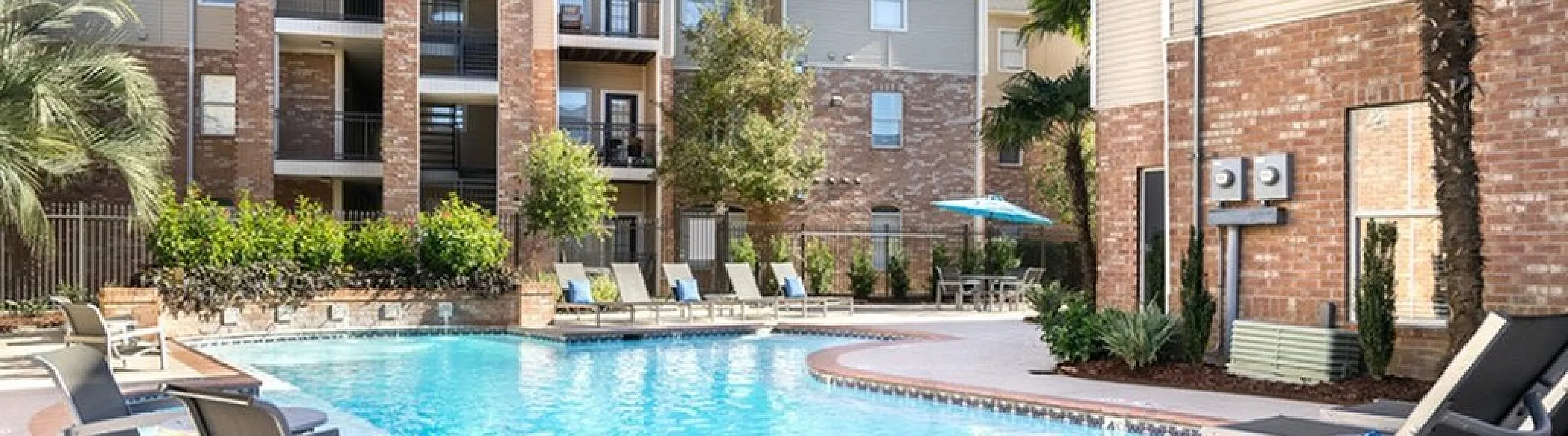 Modern Student Apartments Near LSU | Oakbrook Apartments