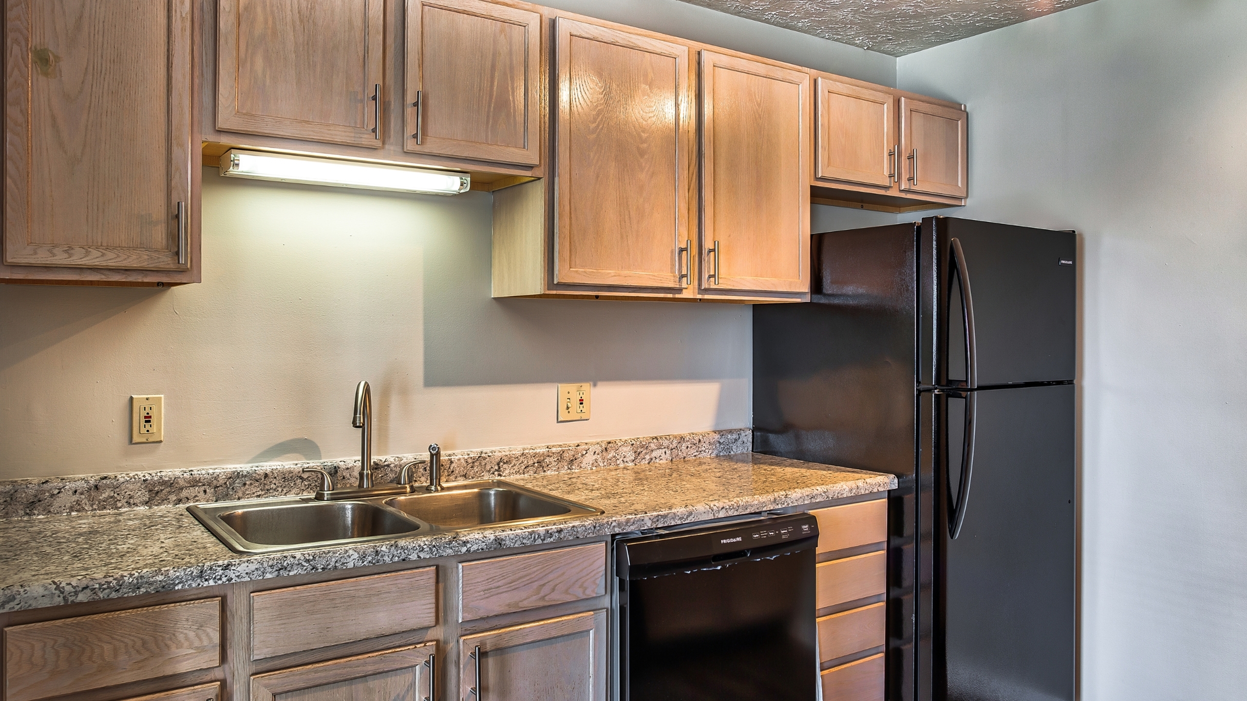 1 - 2 Bed Apartments - Check Availability | Cypress Square