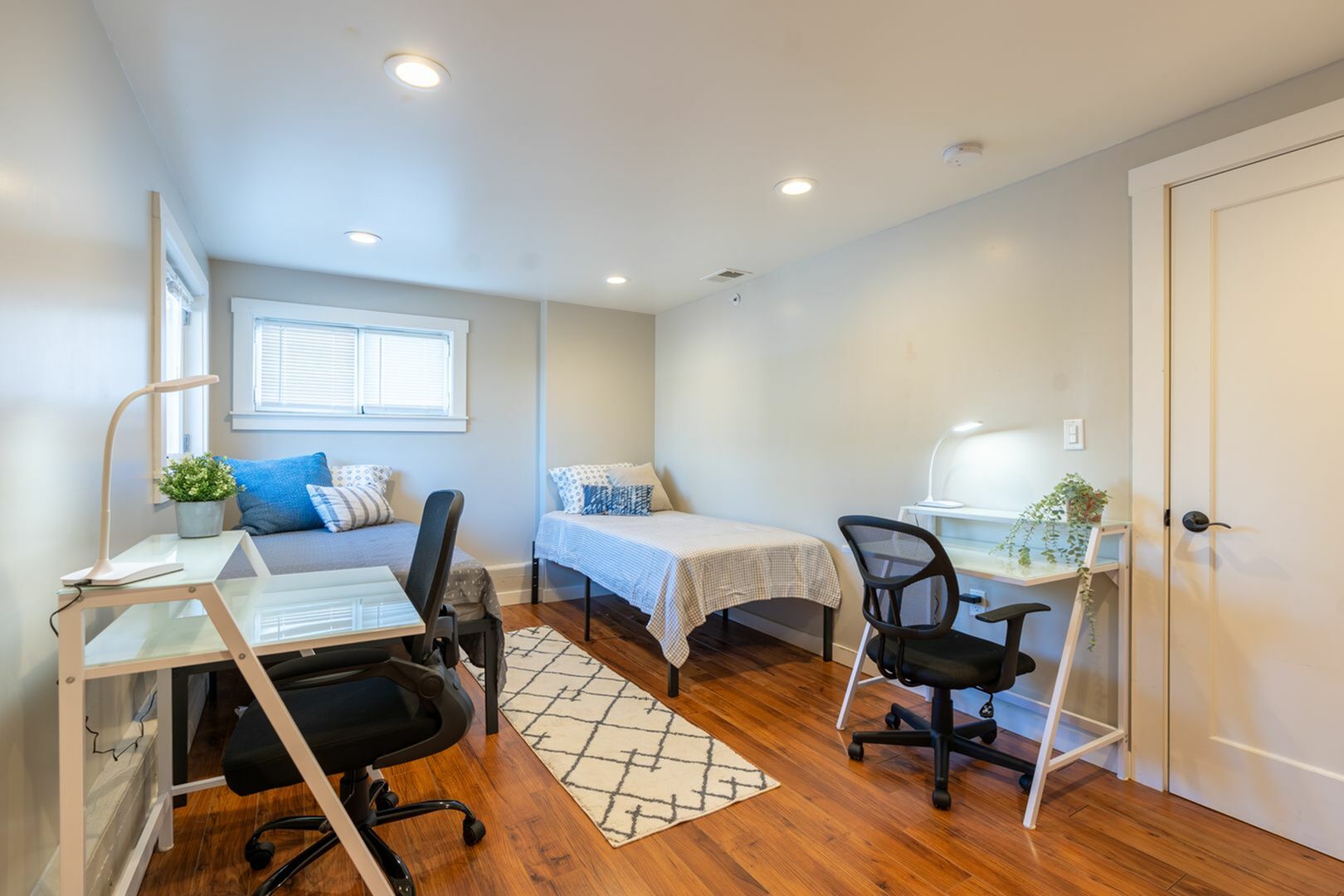 2901 Channing Apartment Rentals