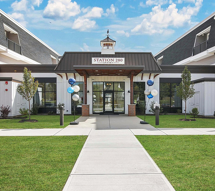 Station 280 | Apartments In Granby, CT
