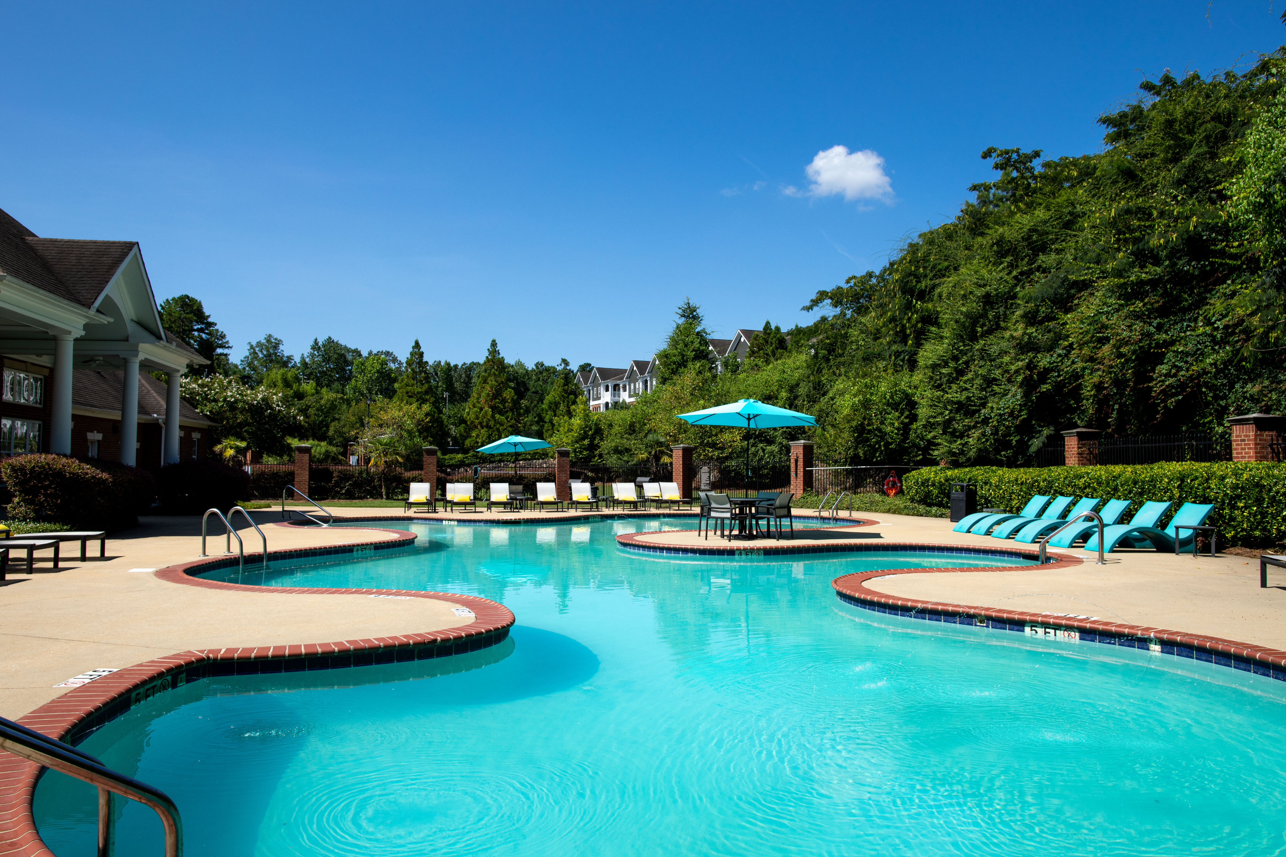 View Photos | Bluffs at Riverview