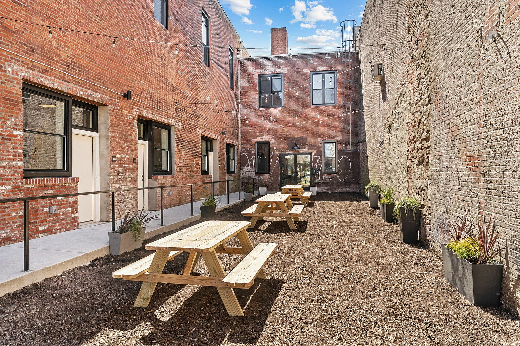 Studio - 2 Bed Apartments - Check Availability | Carriage Car Lofts