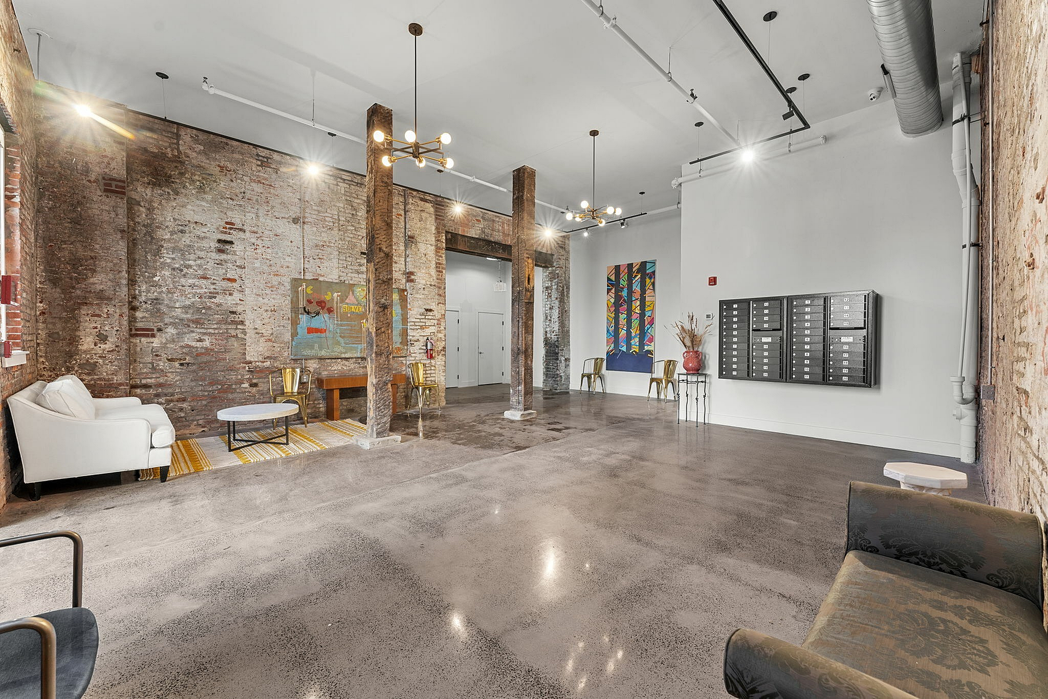 Studio - 2 Bed Apartments - Check Availability | Carriage Car Lofts