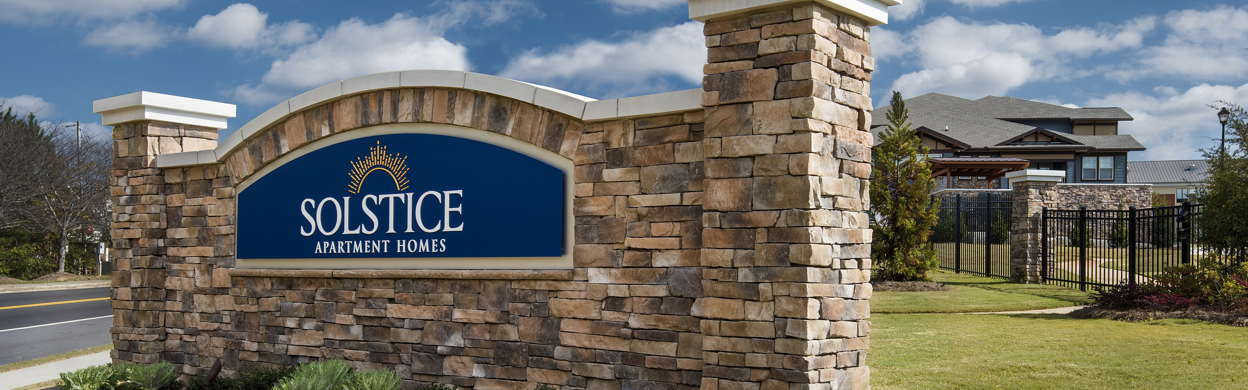 See What's Nearby | Solstice Apartment Homes