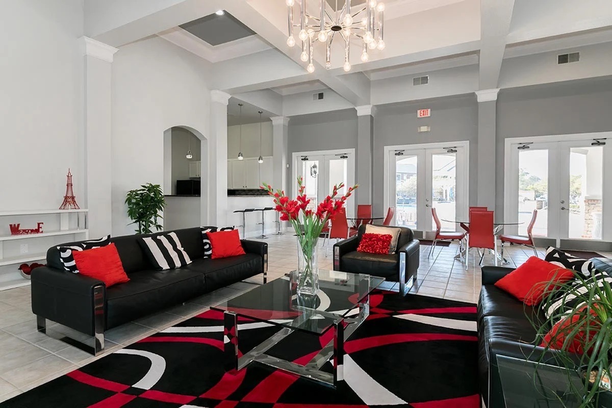 View Our Amenities | Villas at Cypresswood