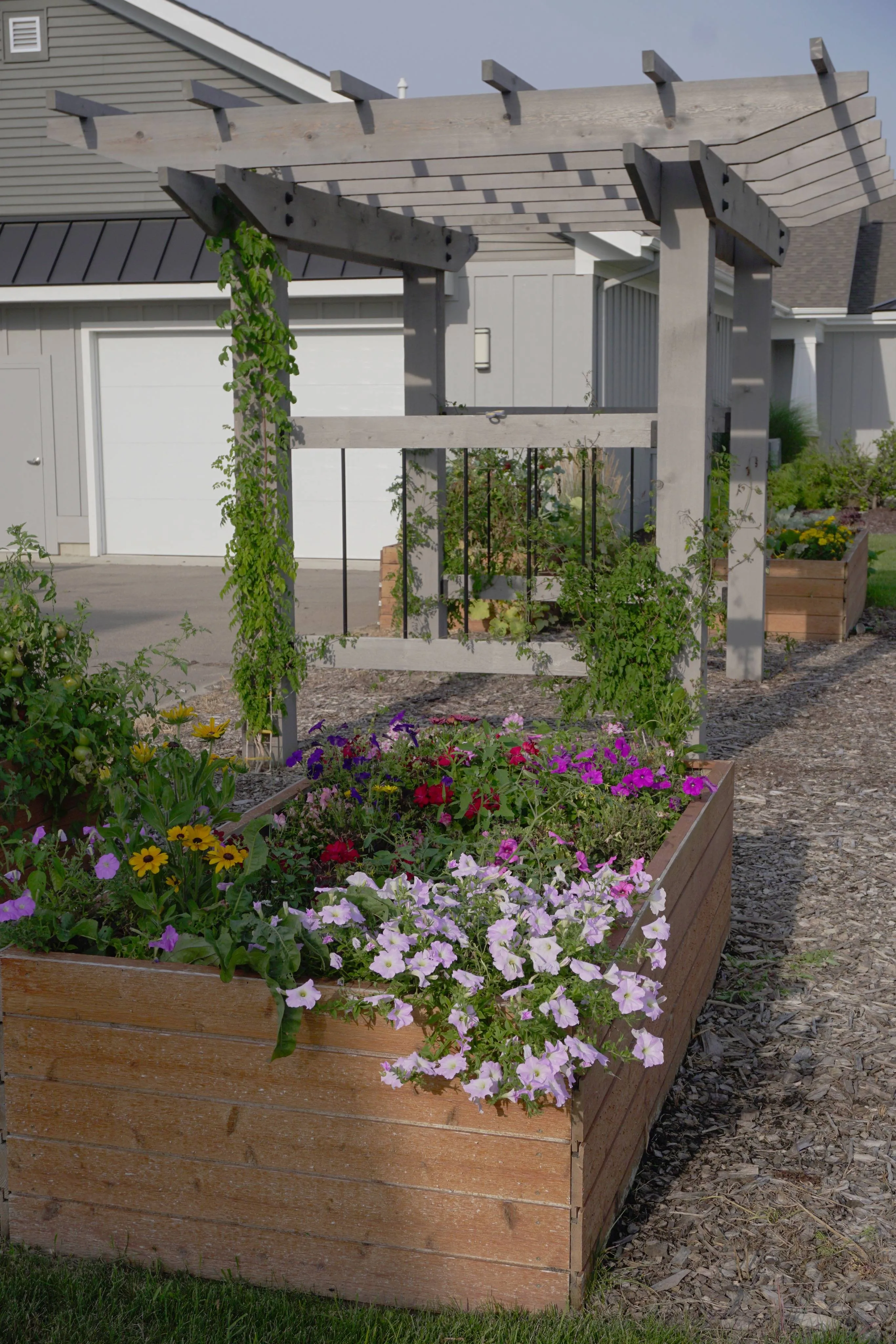 View Photos | West Wind Place Apartments
