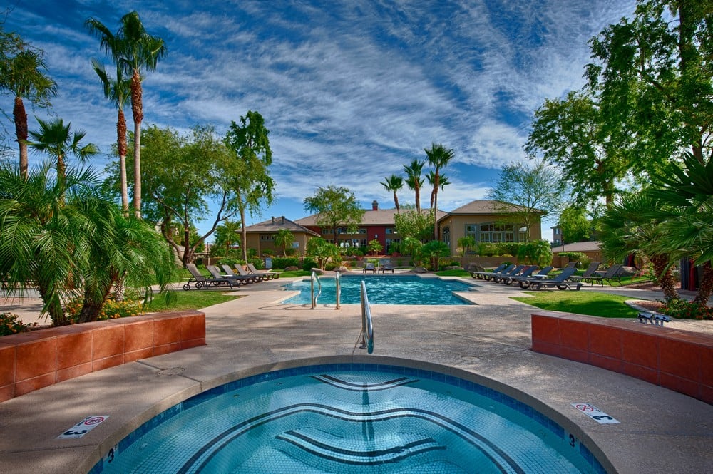 1 - 2 Bed Apartments - Check Availability | Red Rox Villas