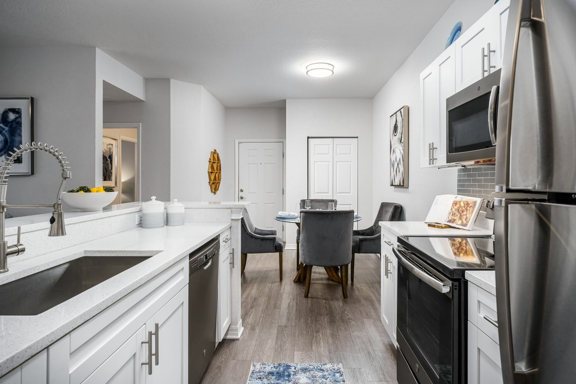 Photo Gallery | Lakeview Oaks