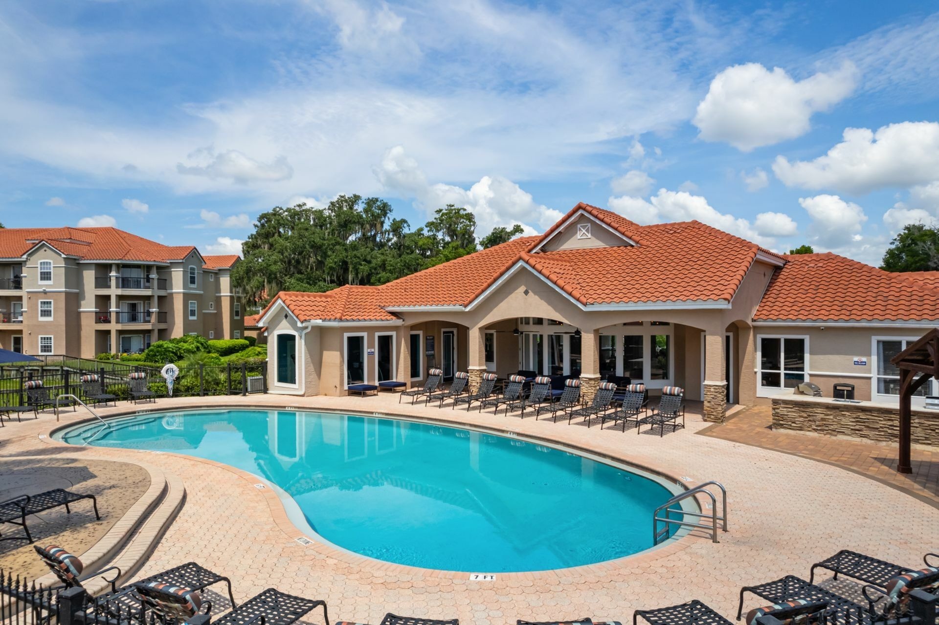 Photo Gallery | Tuscany Place | Luxury Apartments