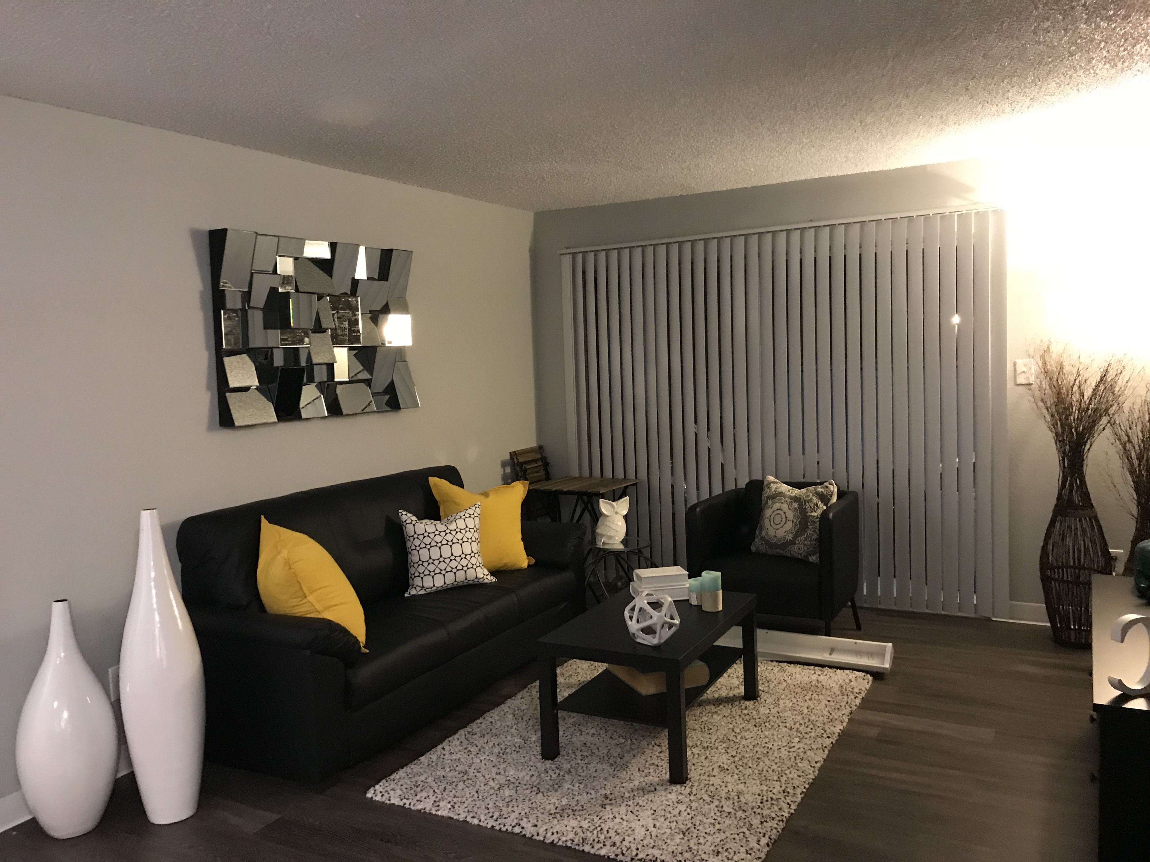 One Bedroom Apartment Sacramento