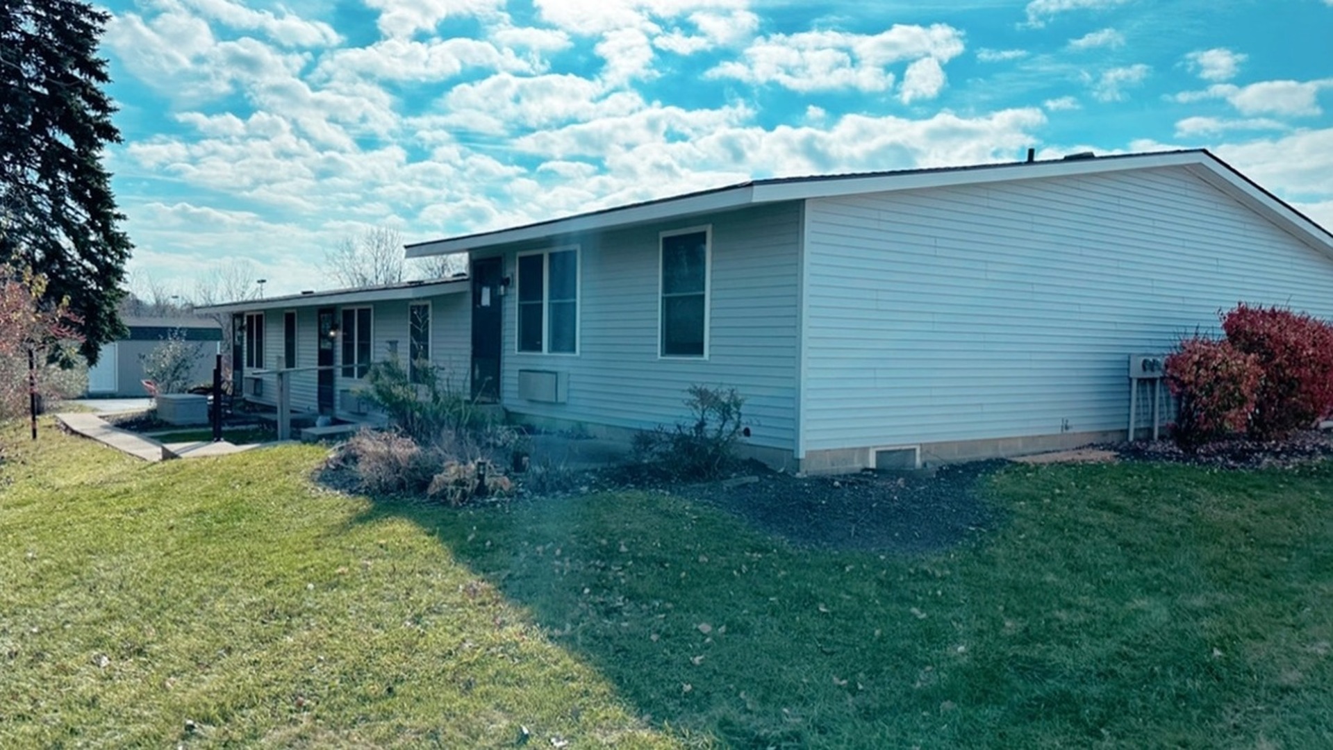 Concord Square Apartments