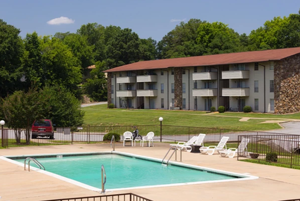 1 - 3 Bed Apartments - Check Availability | The Lodge Apartments