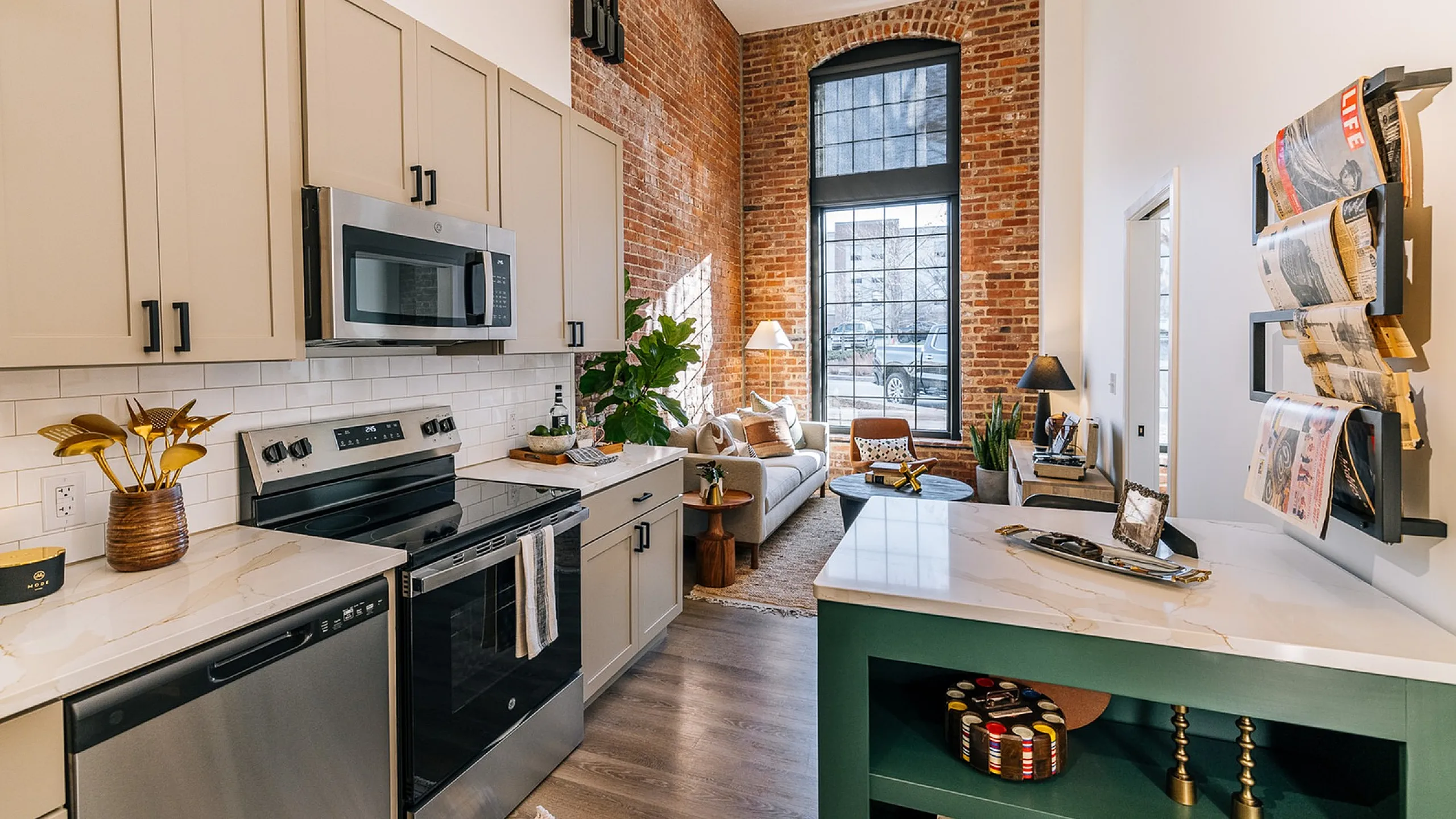 Apartments in Omaha | Dizzy Mule