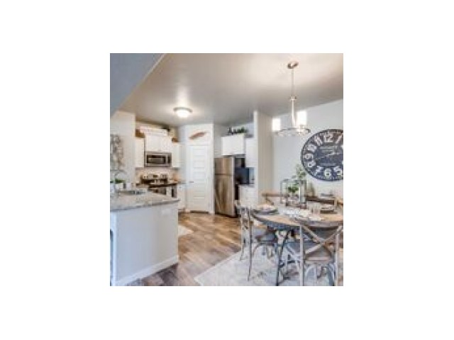 Dog-Friendly Apartments in Meridian, ID | Photo Gallery