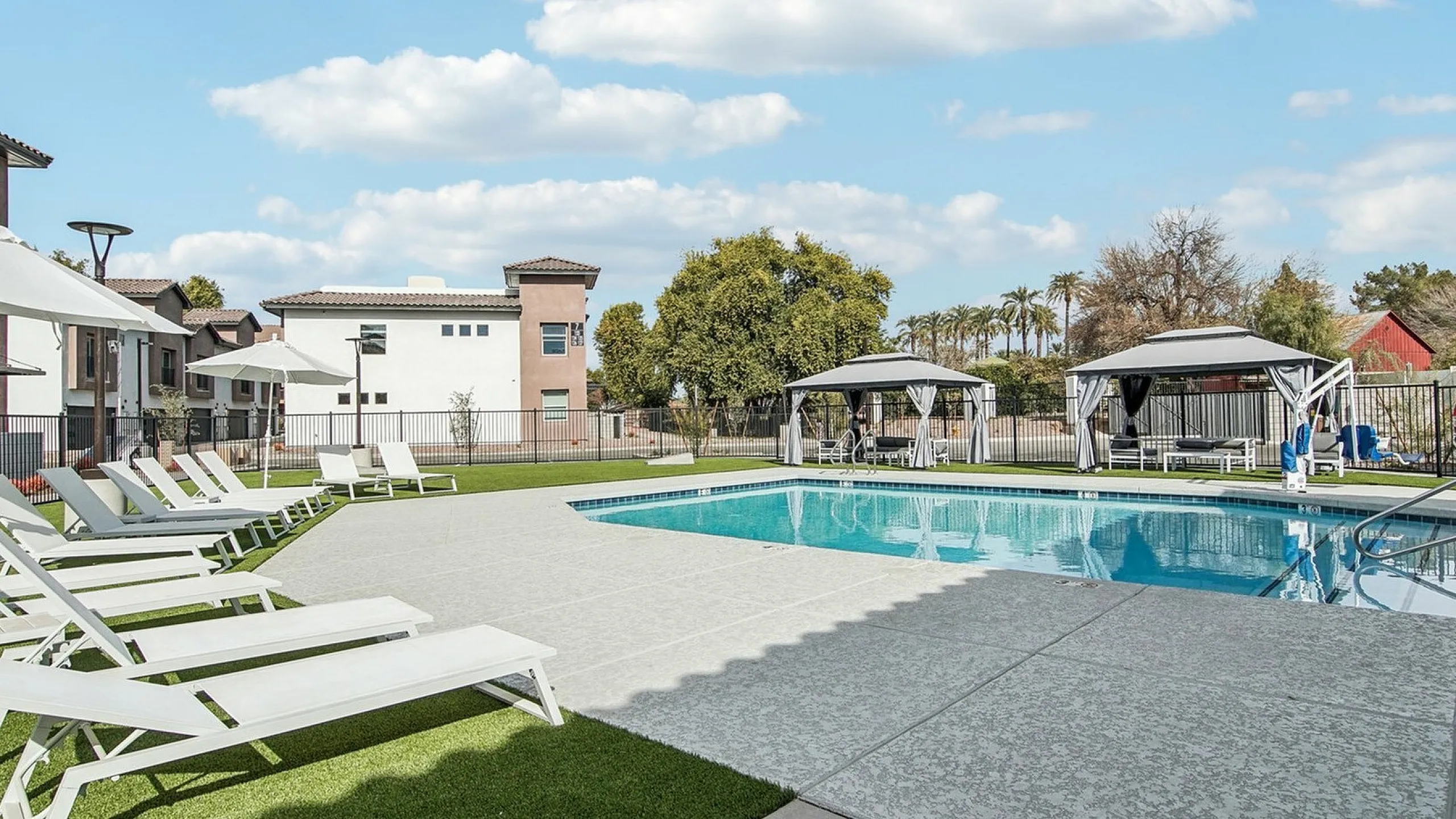 Ascension at Manistee Ranch | Apartments In Glendale, AZ