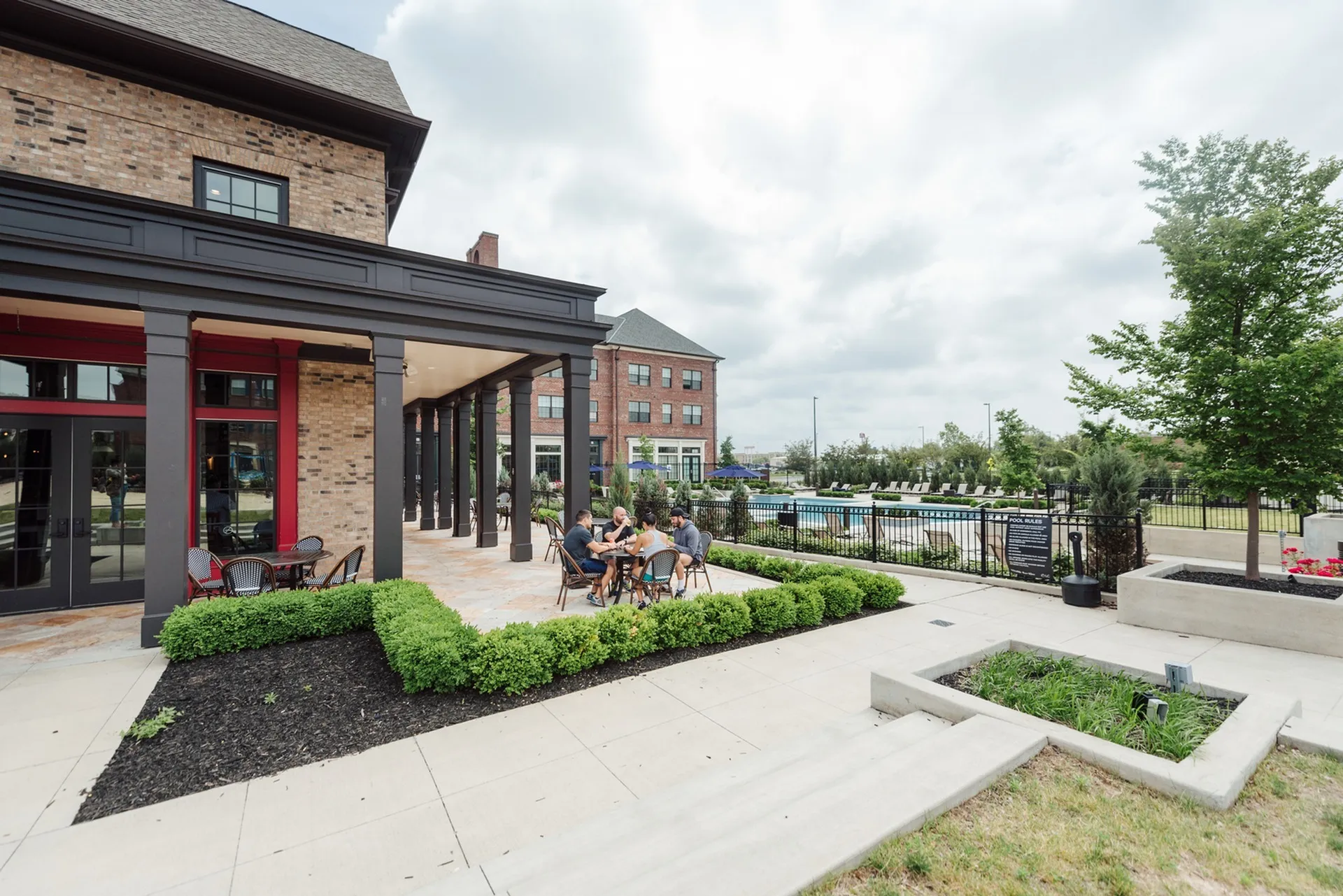 Explore the Gallery: Townhomes & Apartments in Hilliard, OH
