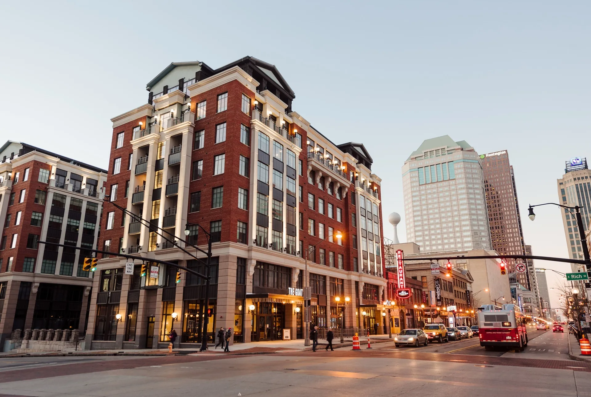 LC RiverSouth Apartments in Columbus, OH | Official Site