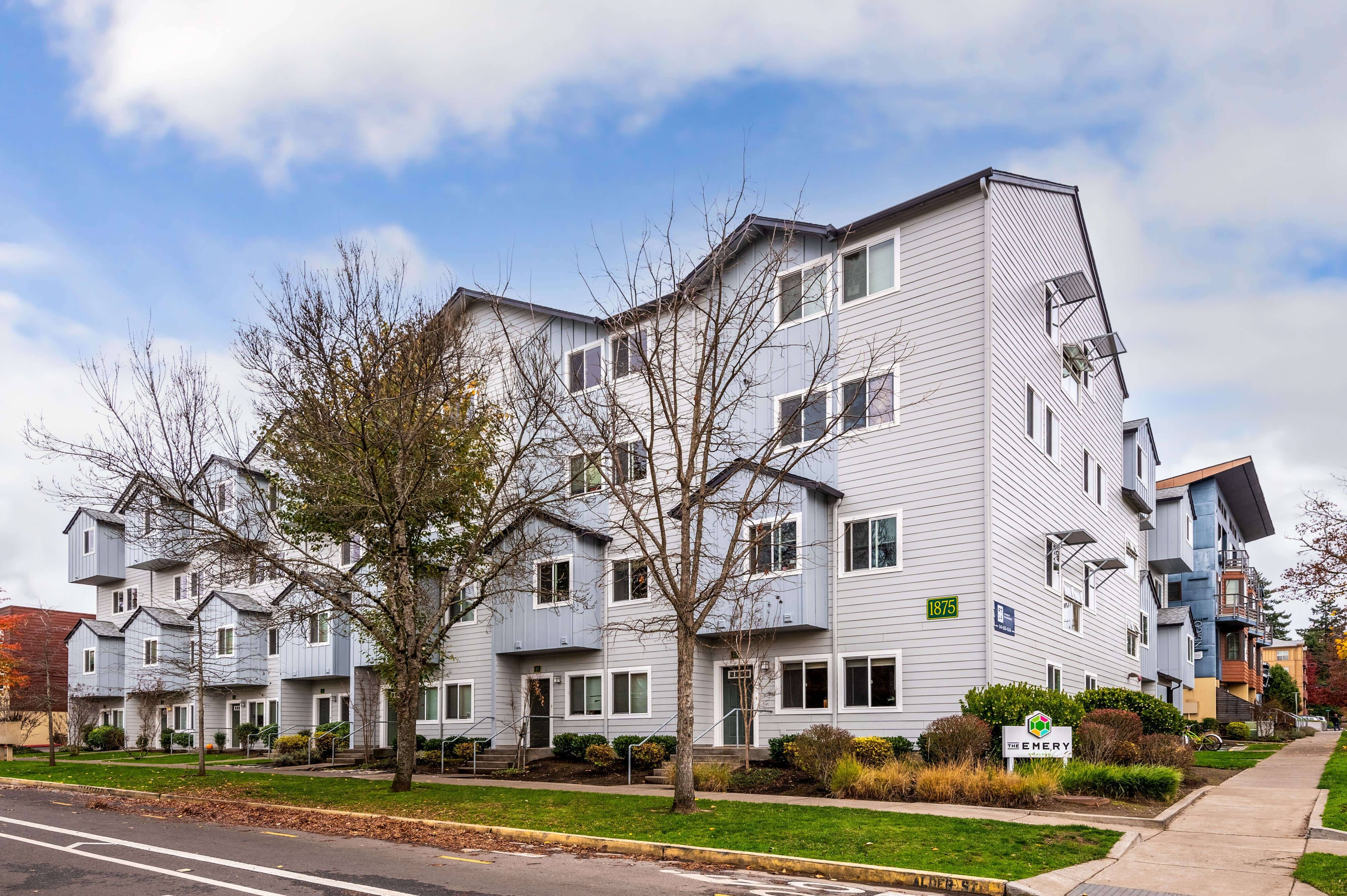 4 - 5 Bed Apartments - Check Availability | The Emery