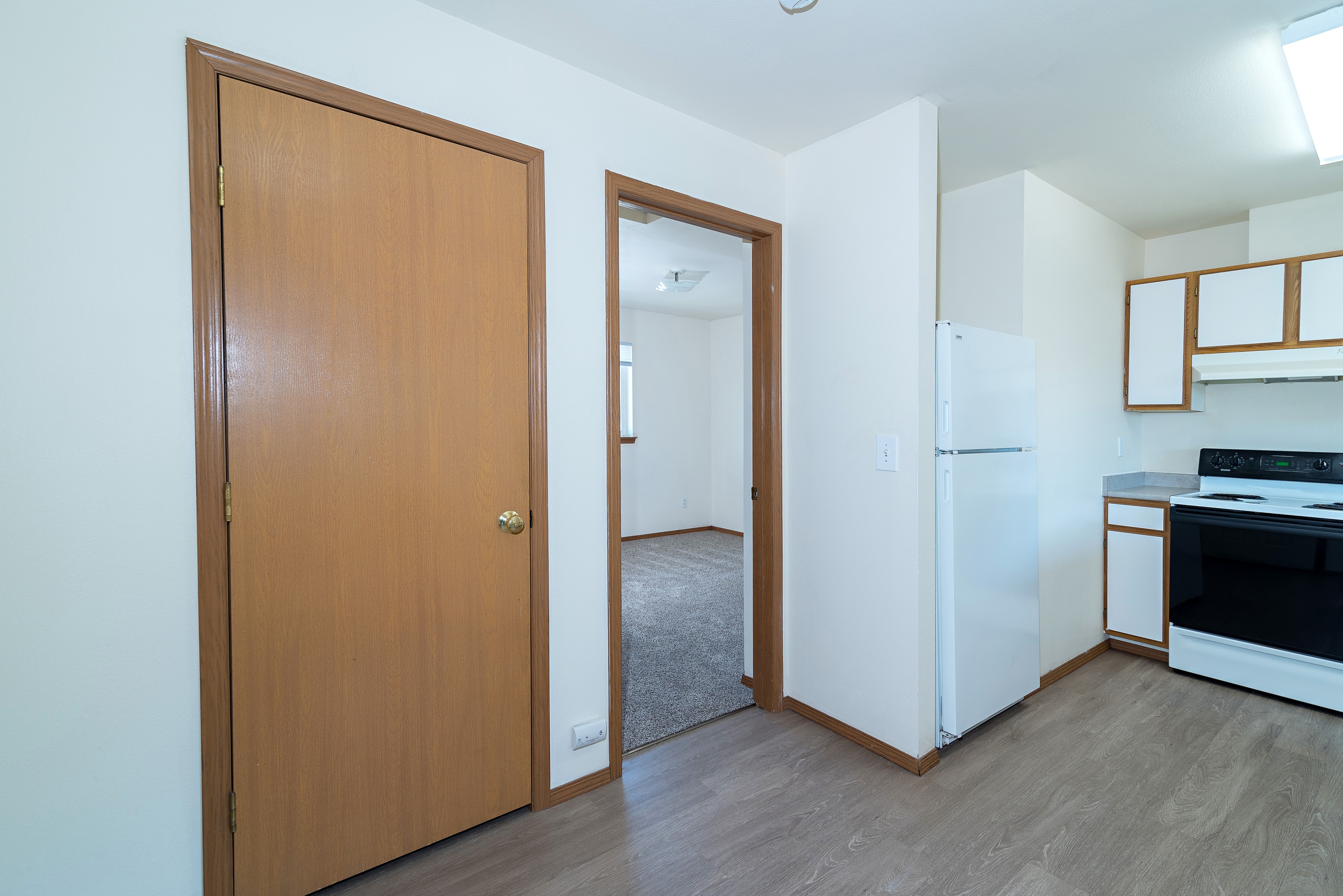 View Photos | Rainier Apartments