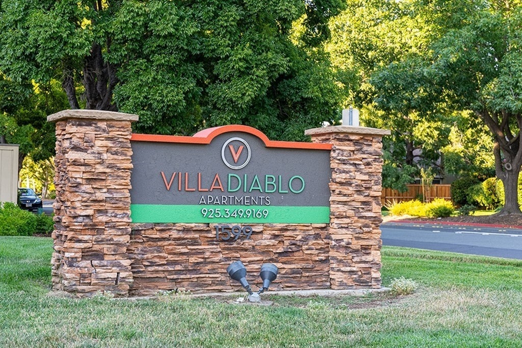 1 and 2-Bedroom Apartments in Concord, CA | Floor Plans