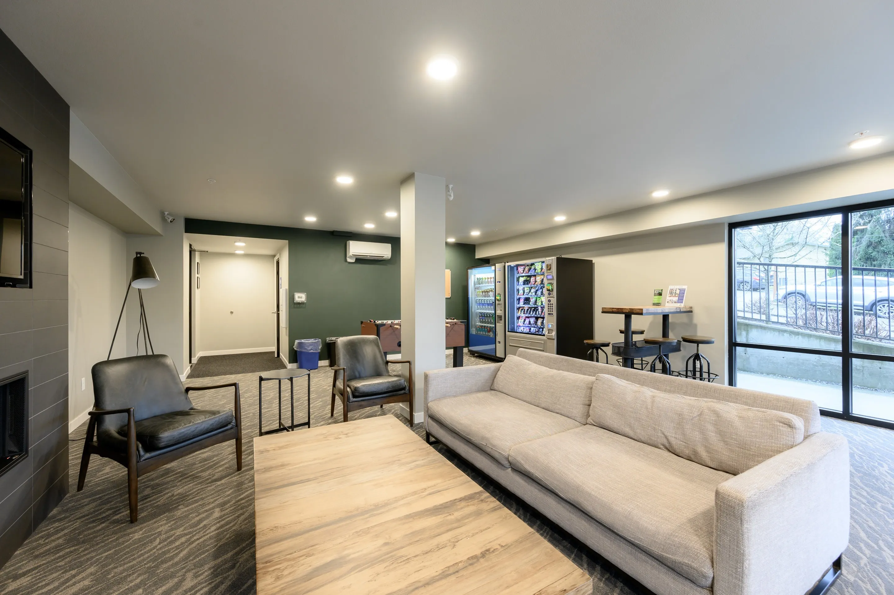 Studio - 3 Bed Apartments - Check Availability | Harvard Suites