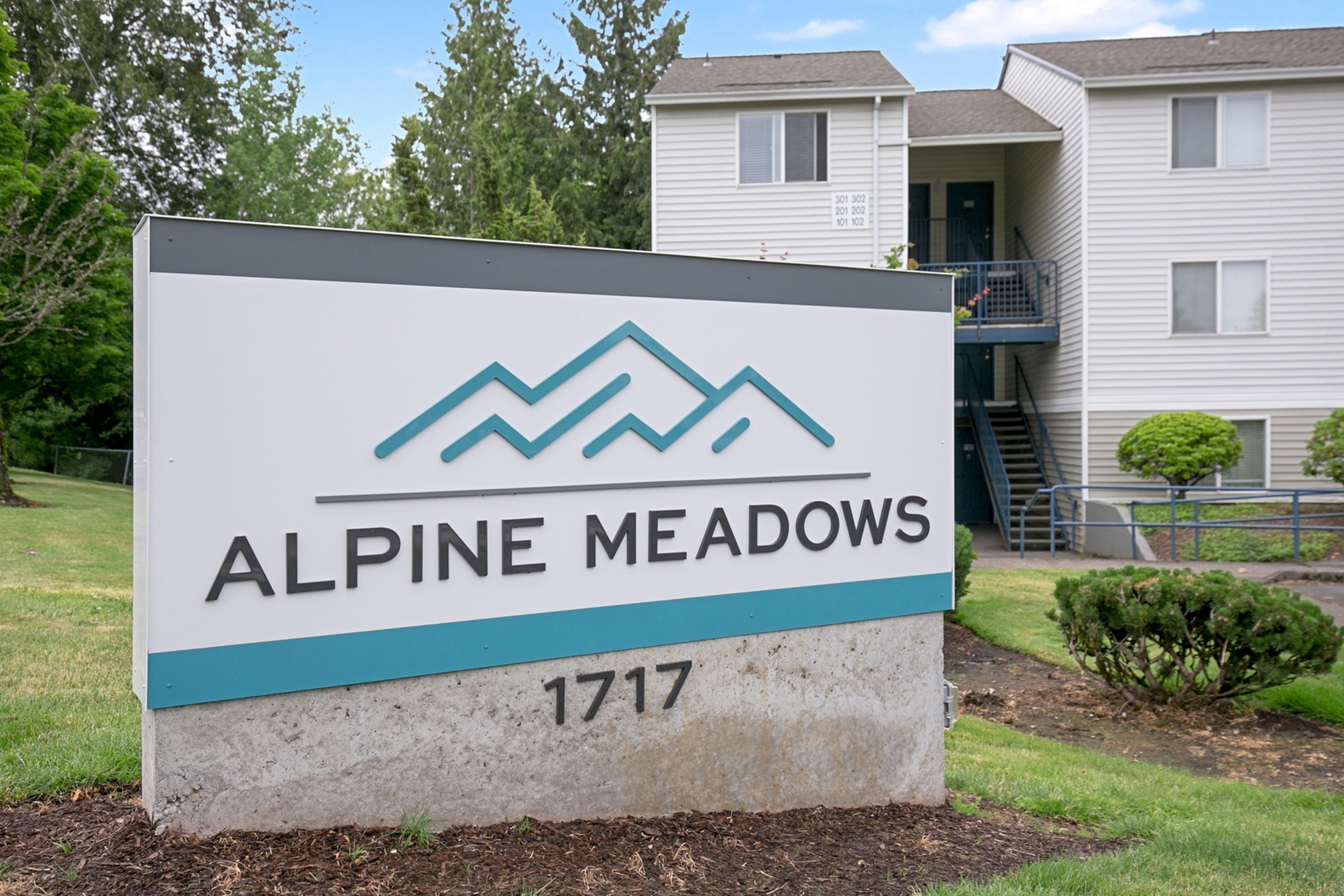 View Photos & Take A Virtual Tour | Alpine Meadows Apartments I