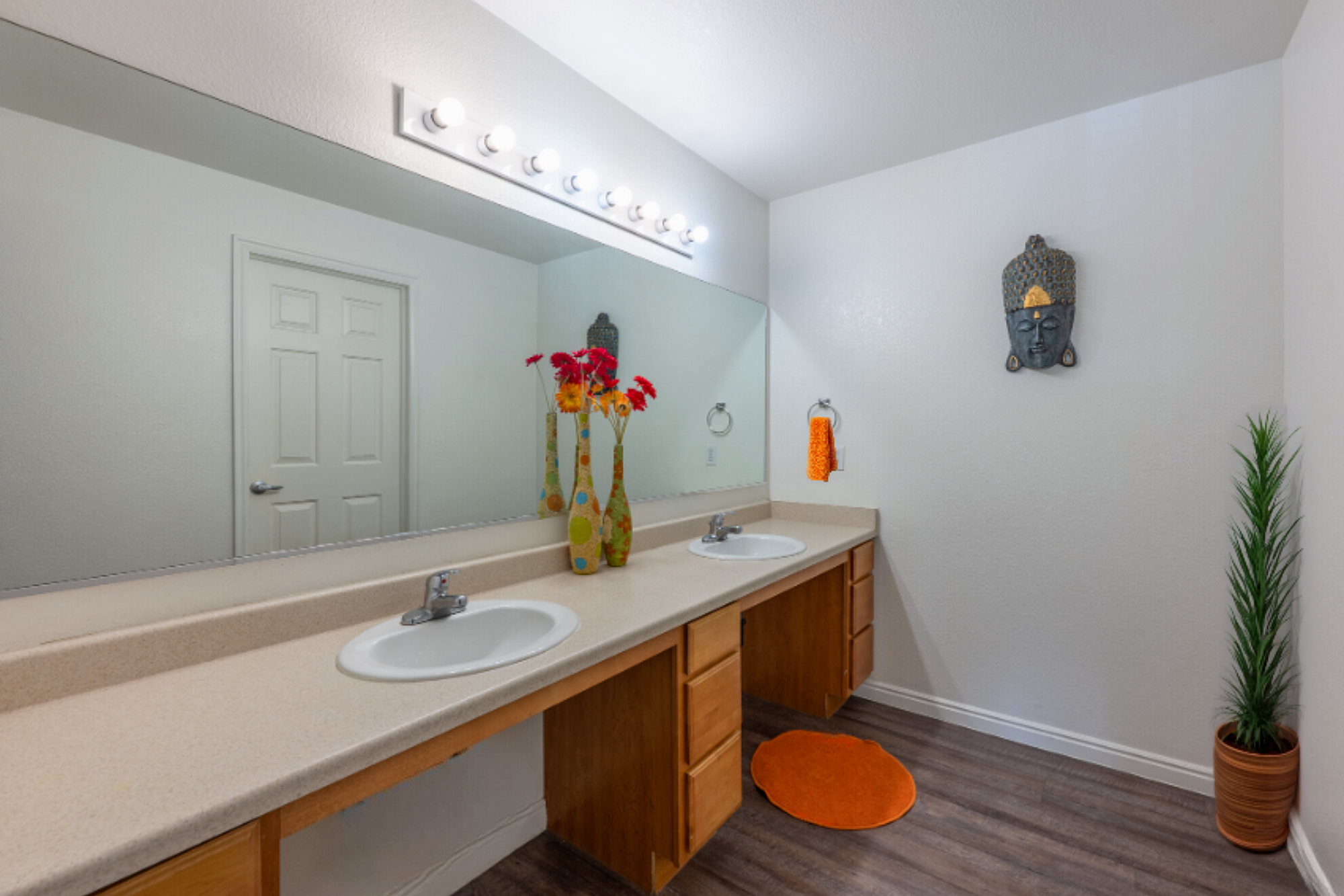 View Photos & Take A Virtual Tour | Red Rock Ridge