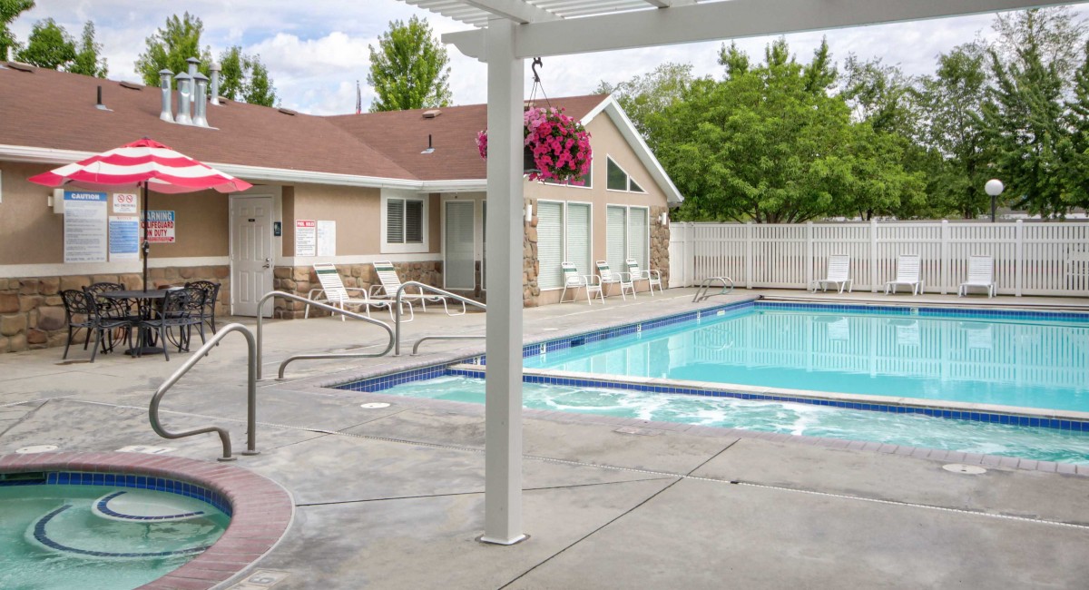 Fairview Crossing | Boise, Idaho Apartments | Official Site