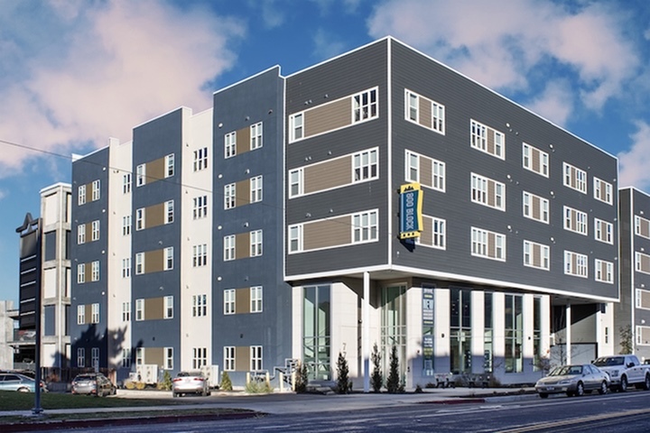 See What's Nearby | 800 Block