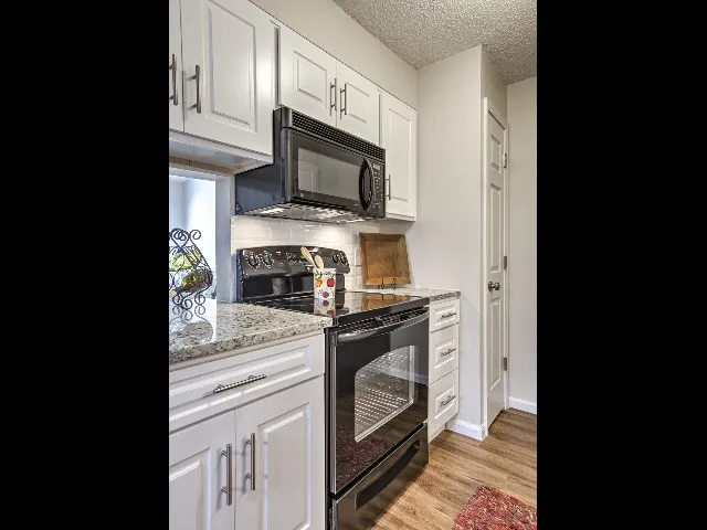 View Our Amenities | Katy Place Apartments