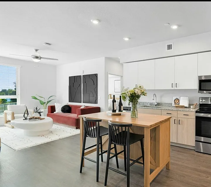 805 Riverfront | Luxury Apartments in West Sacramento, CA