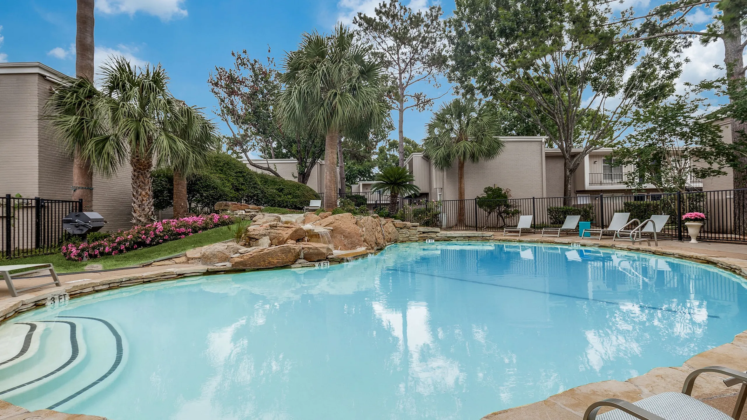 Apartments For Rent In Houston, TX | The Regatta Apartments