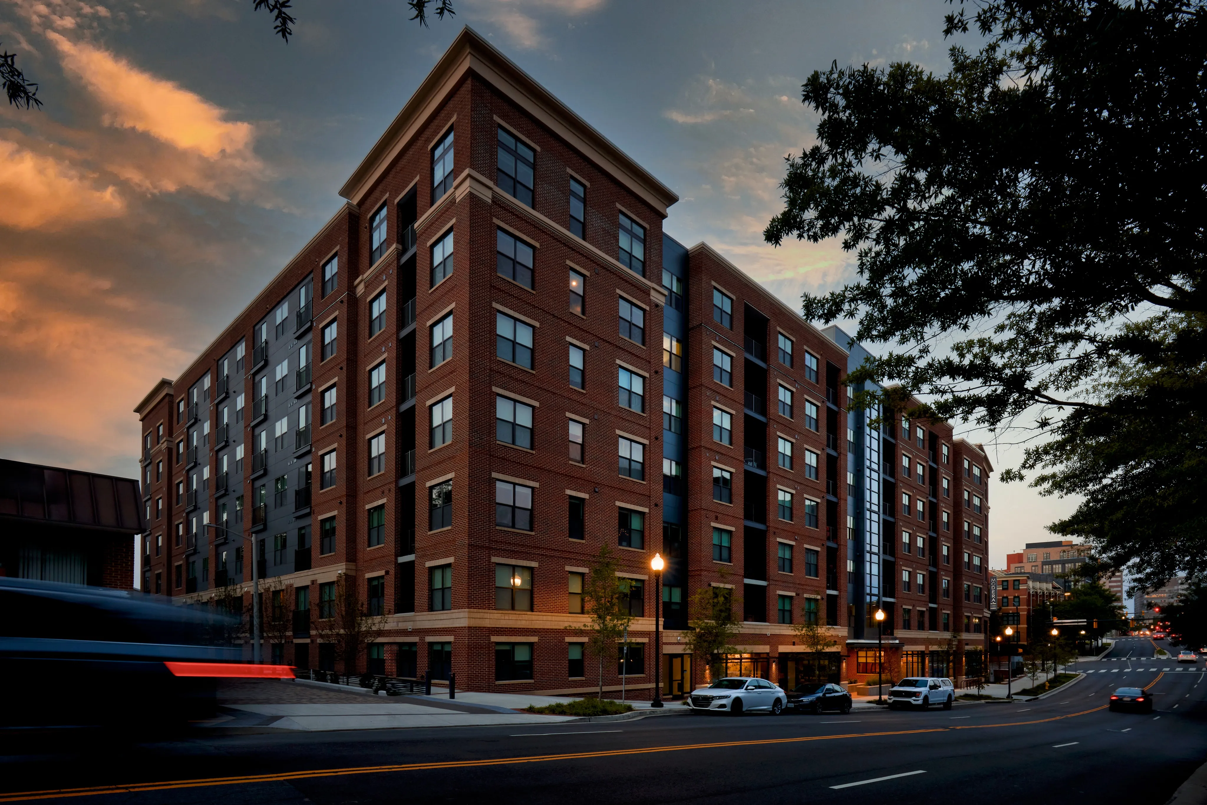 Photos | Modera Clarendon Apartments In Arlington, VA