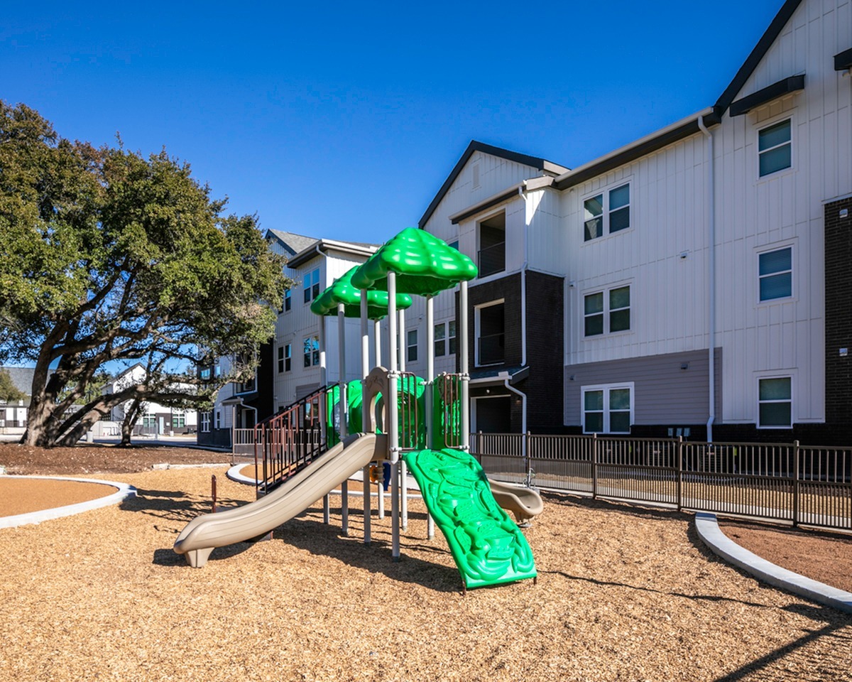 Photos | Modera Georgetown Apartments Georgetown, TX