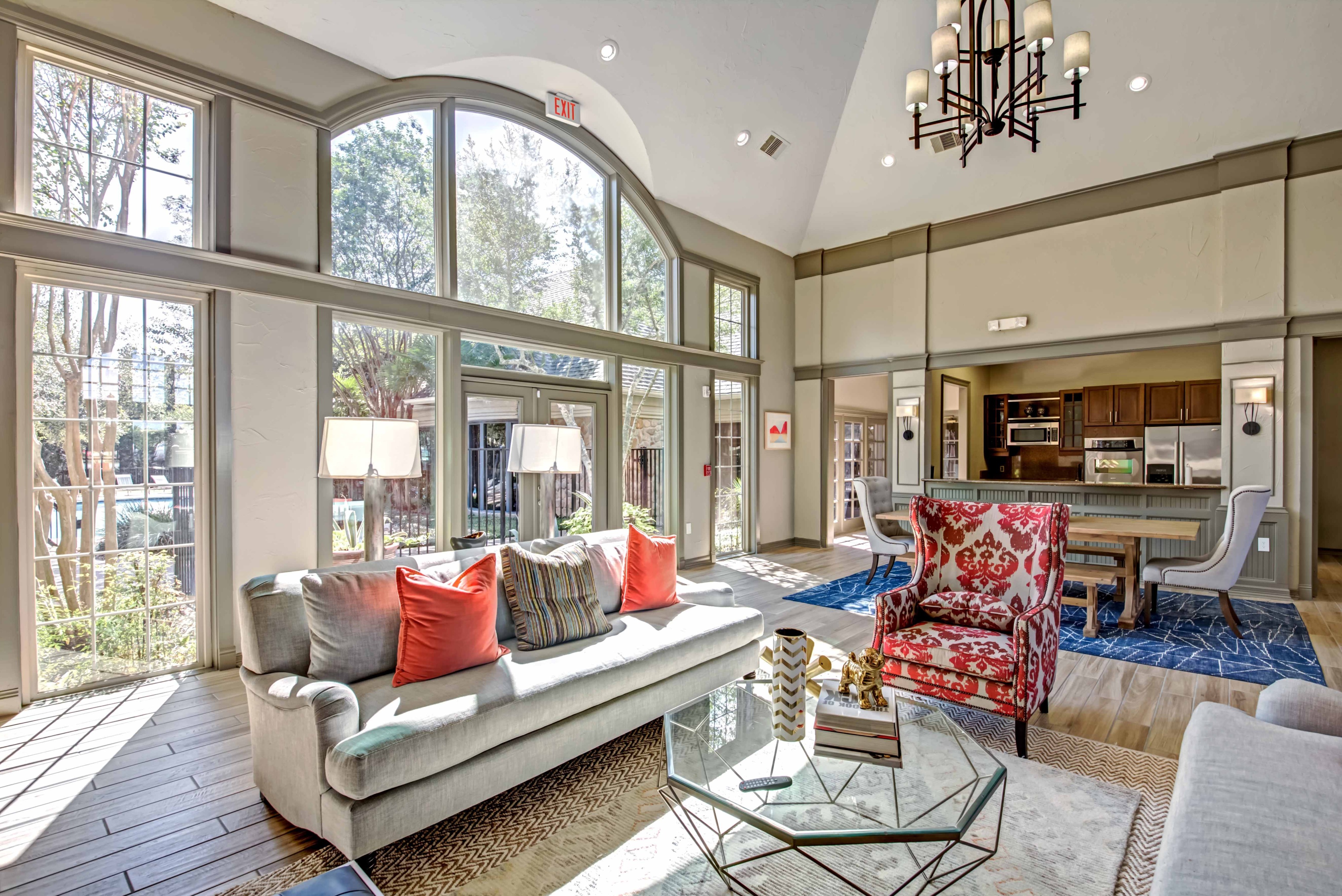 Gallery: Alister Sunset Valley Southwest Austin Apartments