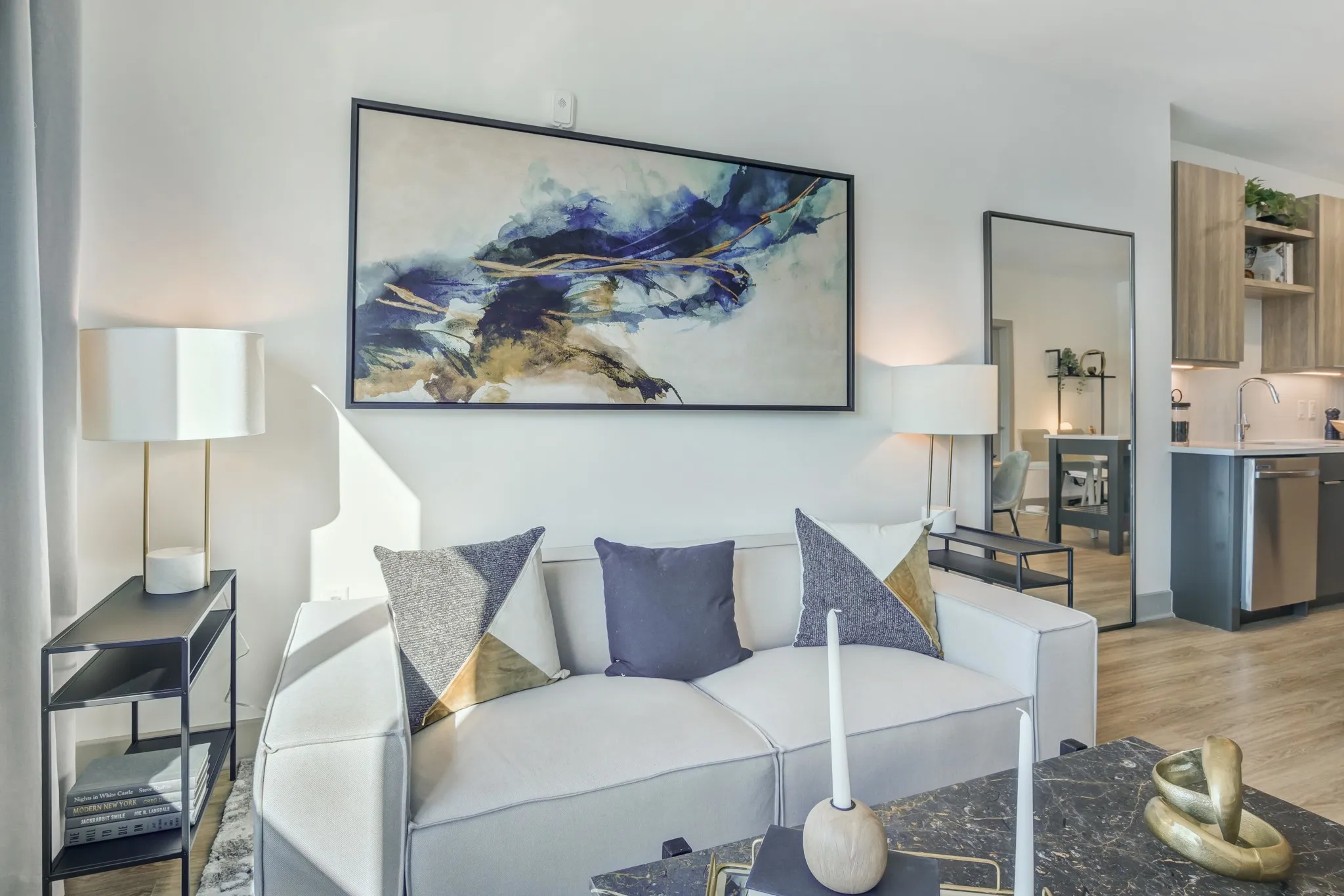 Enviable Amenities: Downtown Modera Woodbridge Apartments