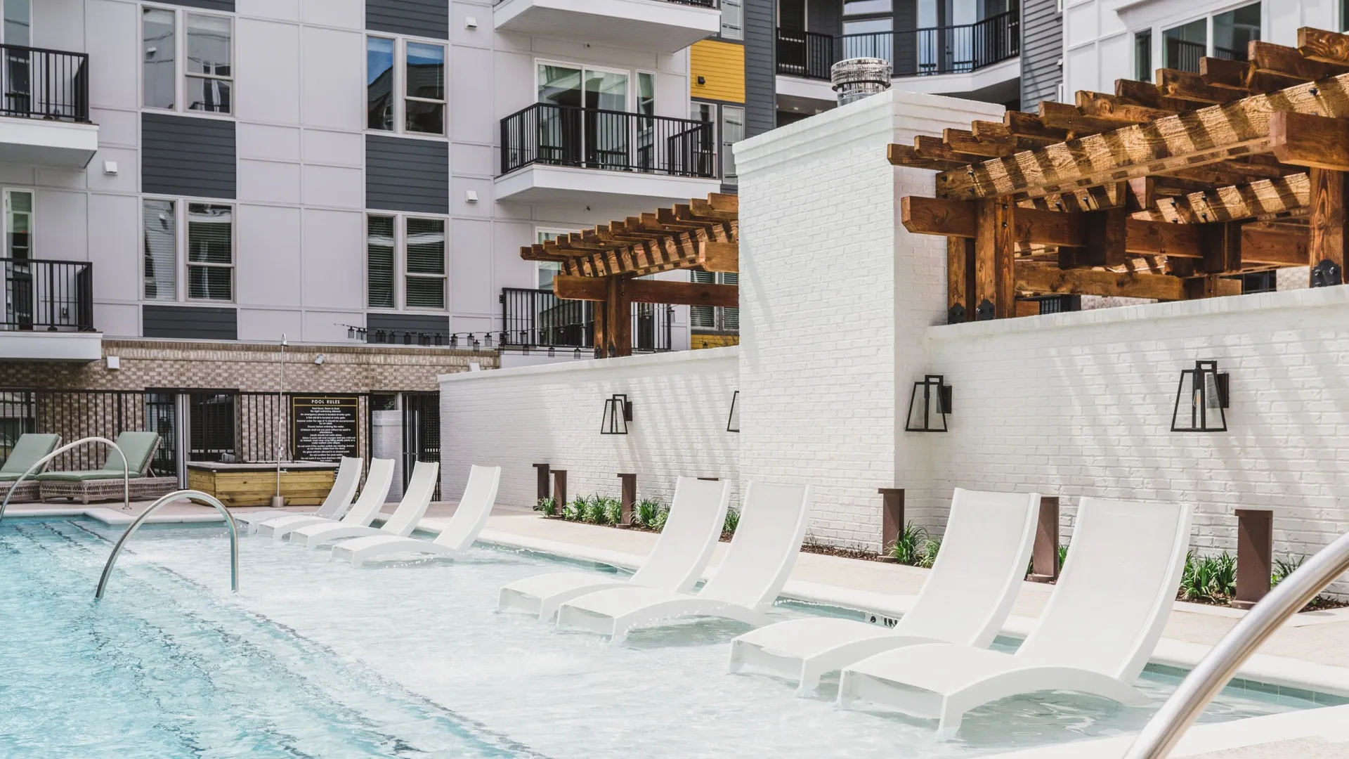 Modera Decatur Apartments in Georgia | Official Site