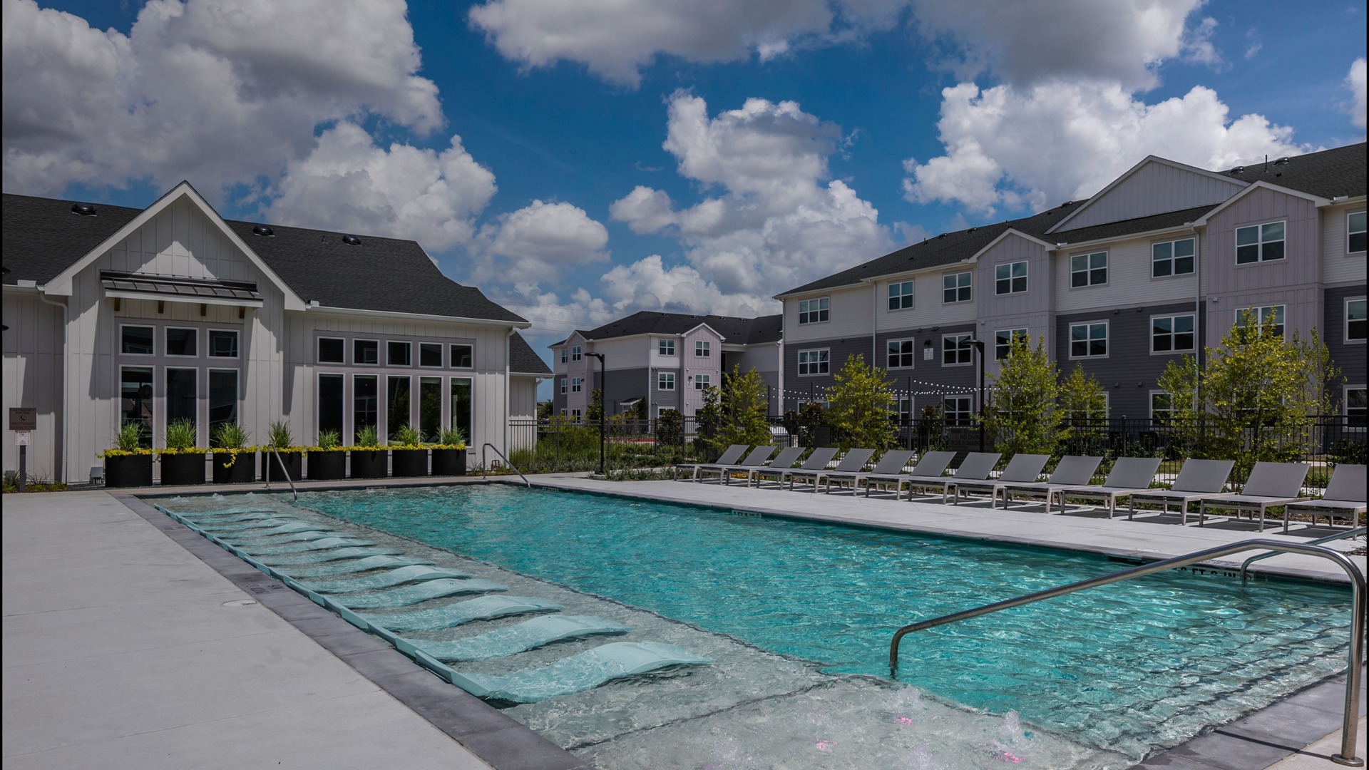 View Floor Plans for 1- & 2-Bedroom Apartments in Conroe, TX