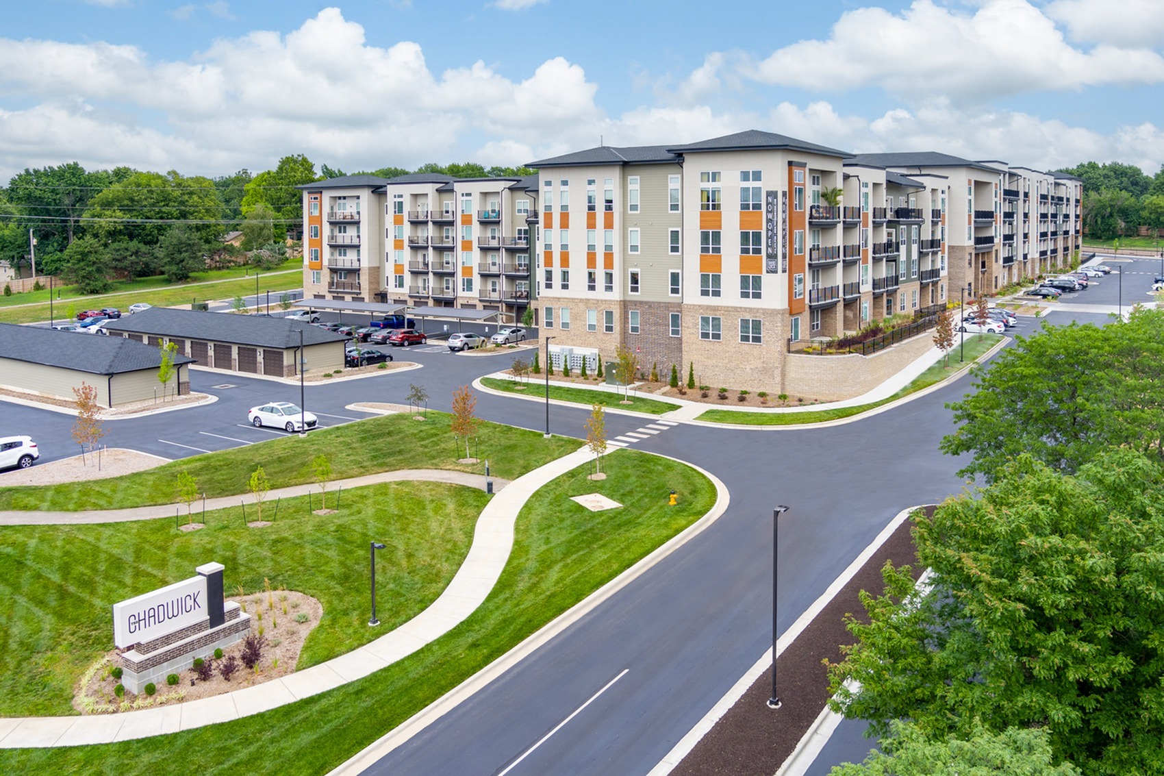 Explore Virtual Photo & 360° Tours of Our Community