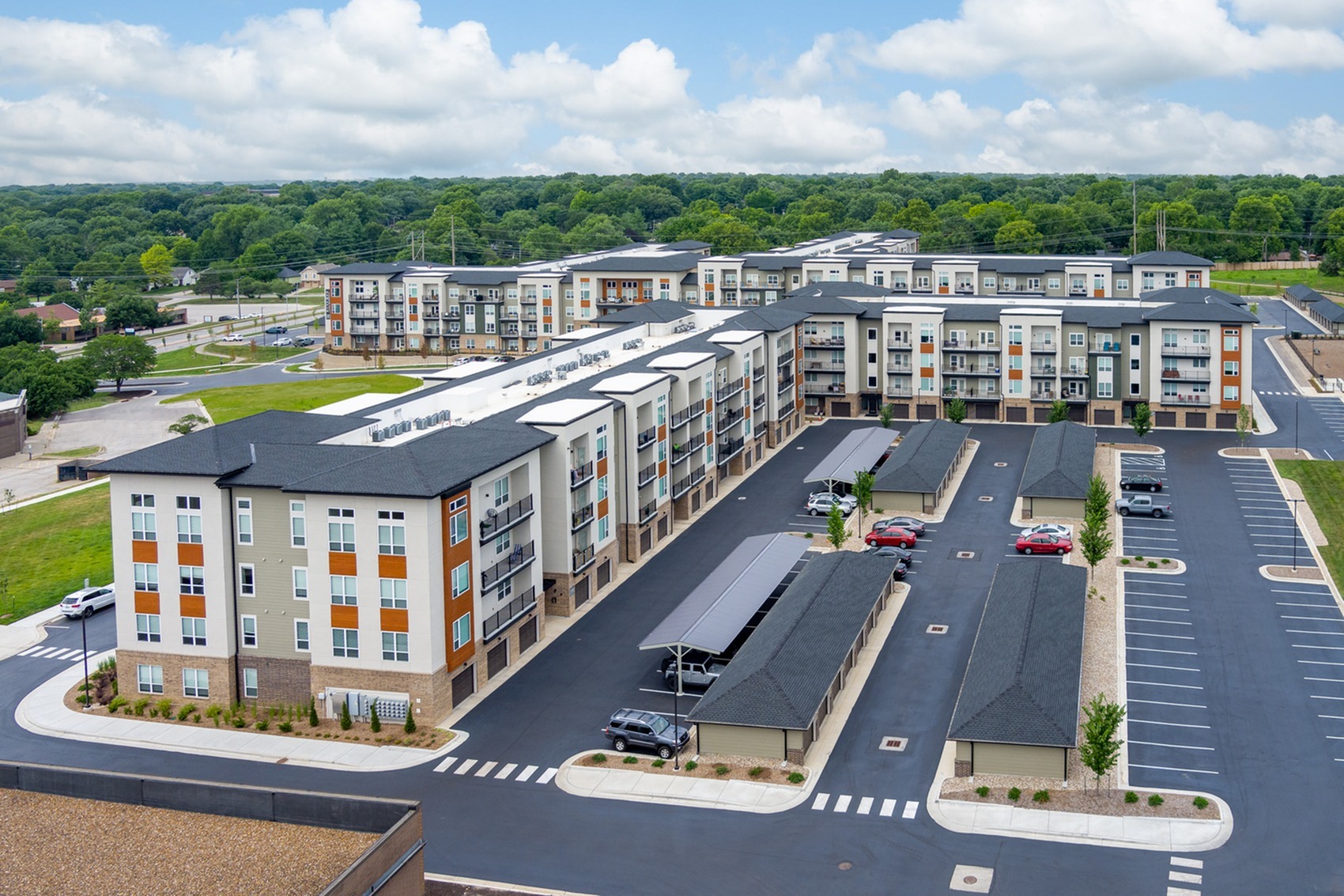 Explore Virtual Photo & 360° Tours of Our Community