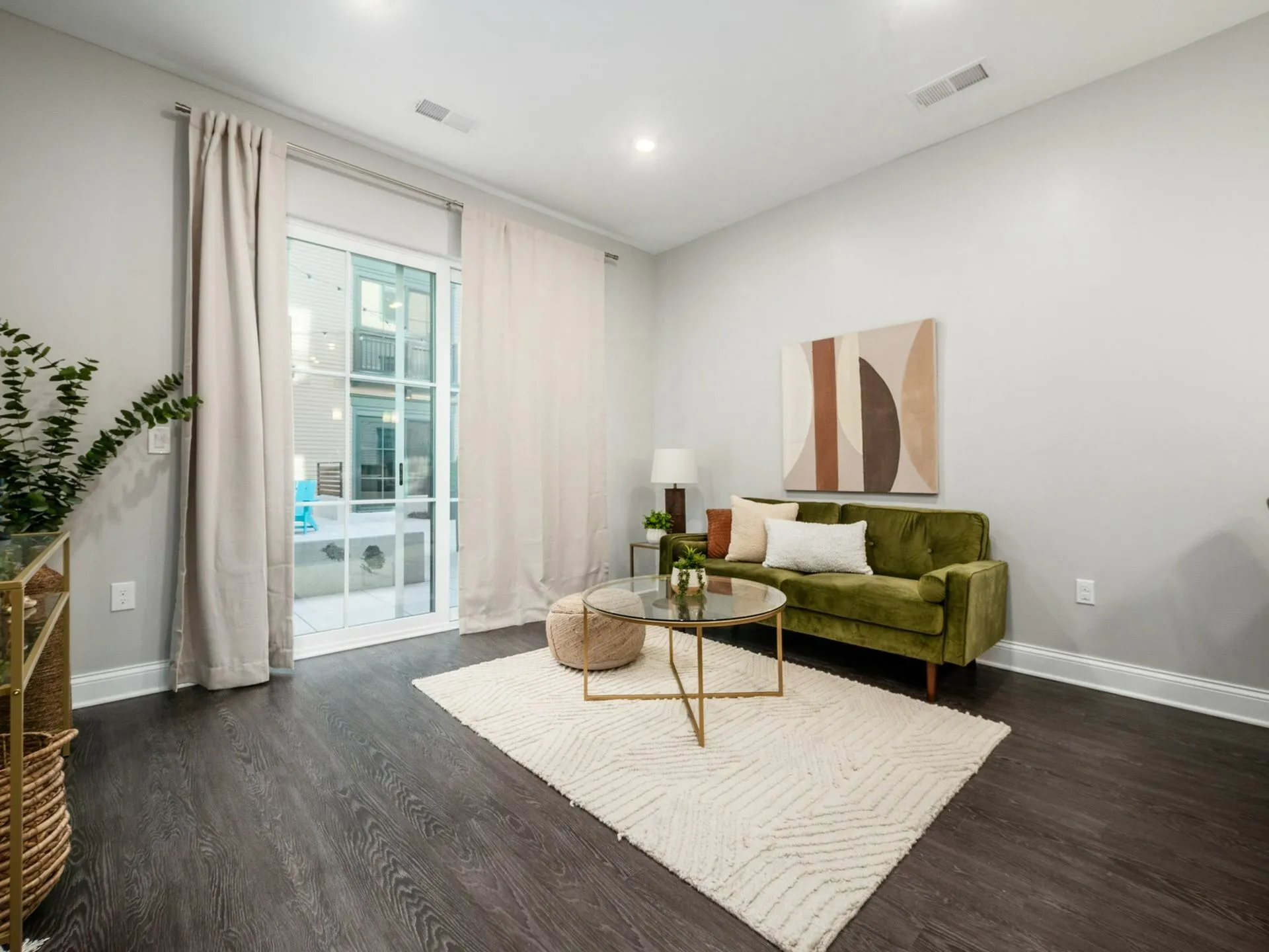 569-Square-Foot Apartment Available at Topiary Crossing