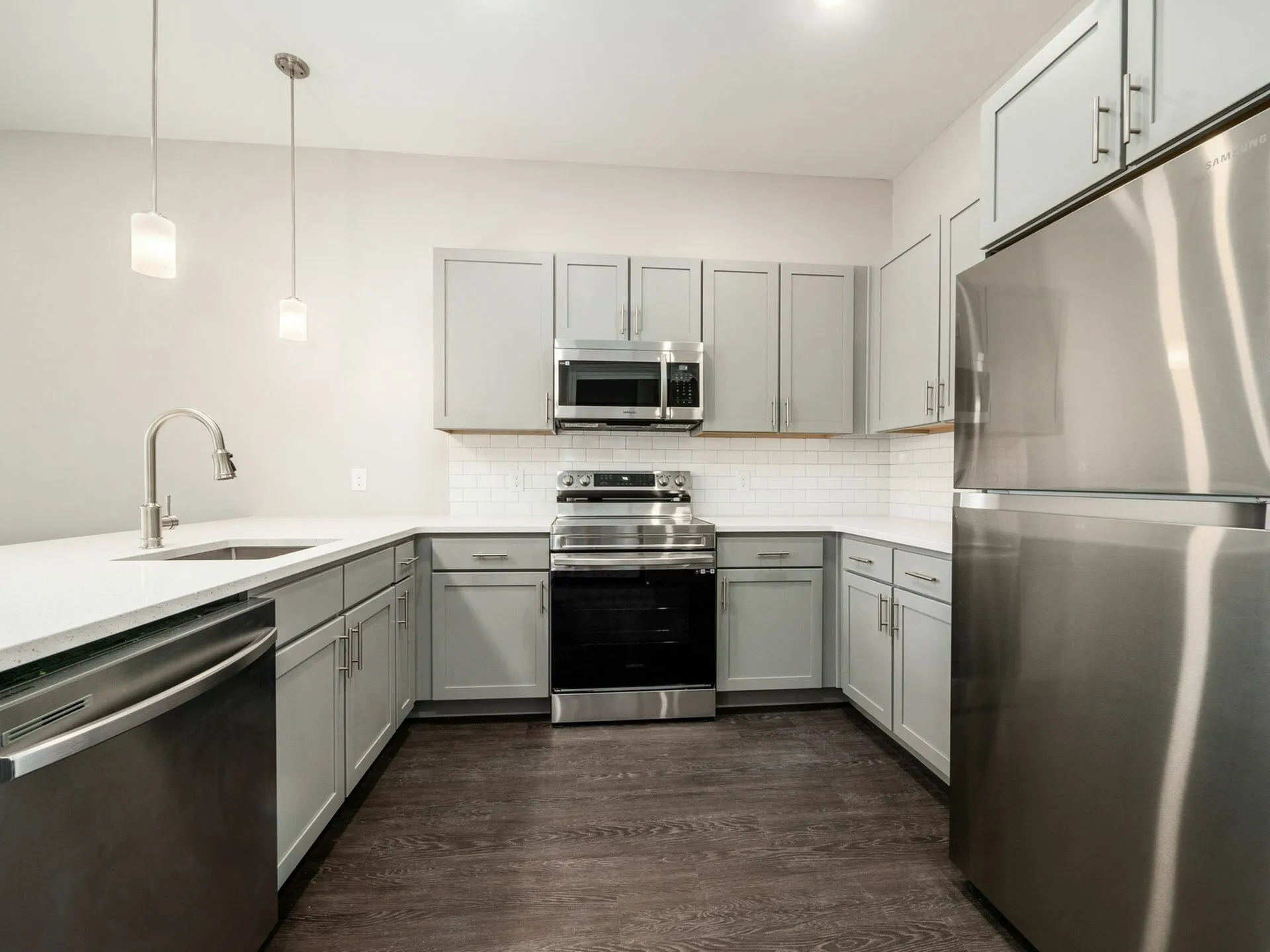 Topiary Crossing Is Now Leasing 1-BR Apartments