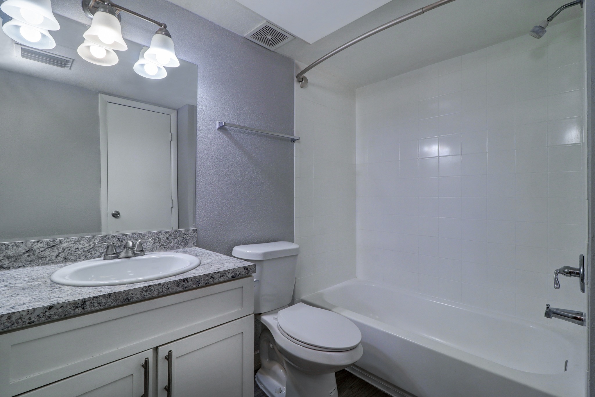 View Photos & Take A Virtual Tour | The River Pointe Apartments