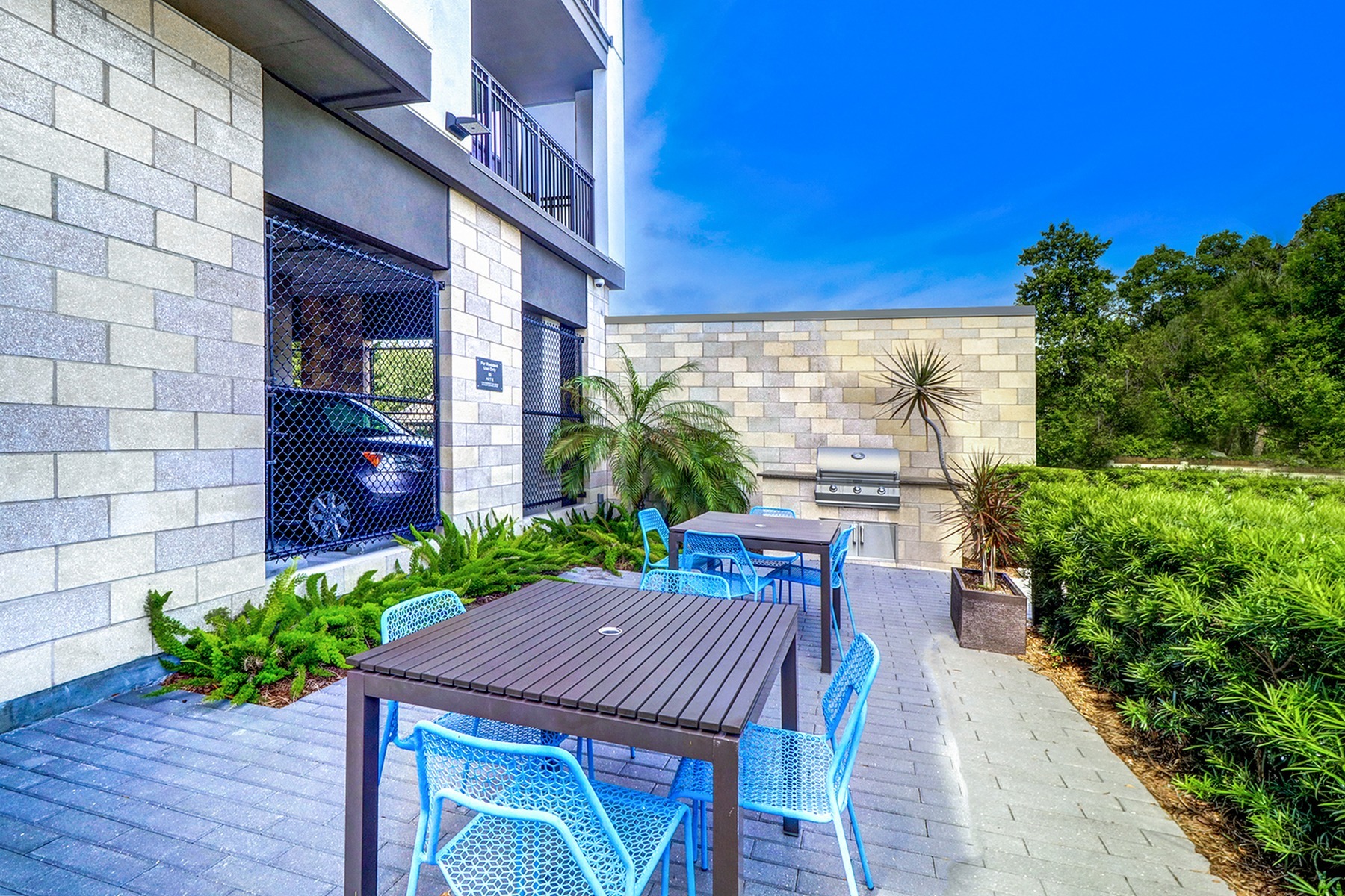 View Photos | The Hite and Notch Apartments